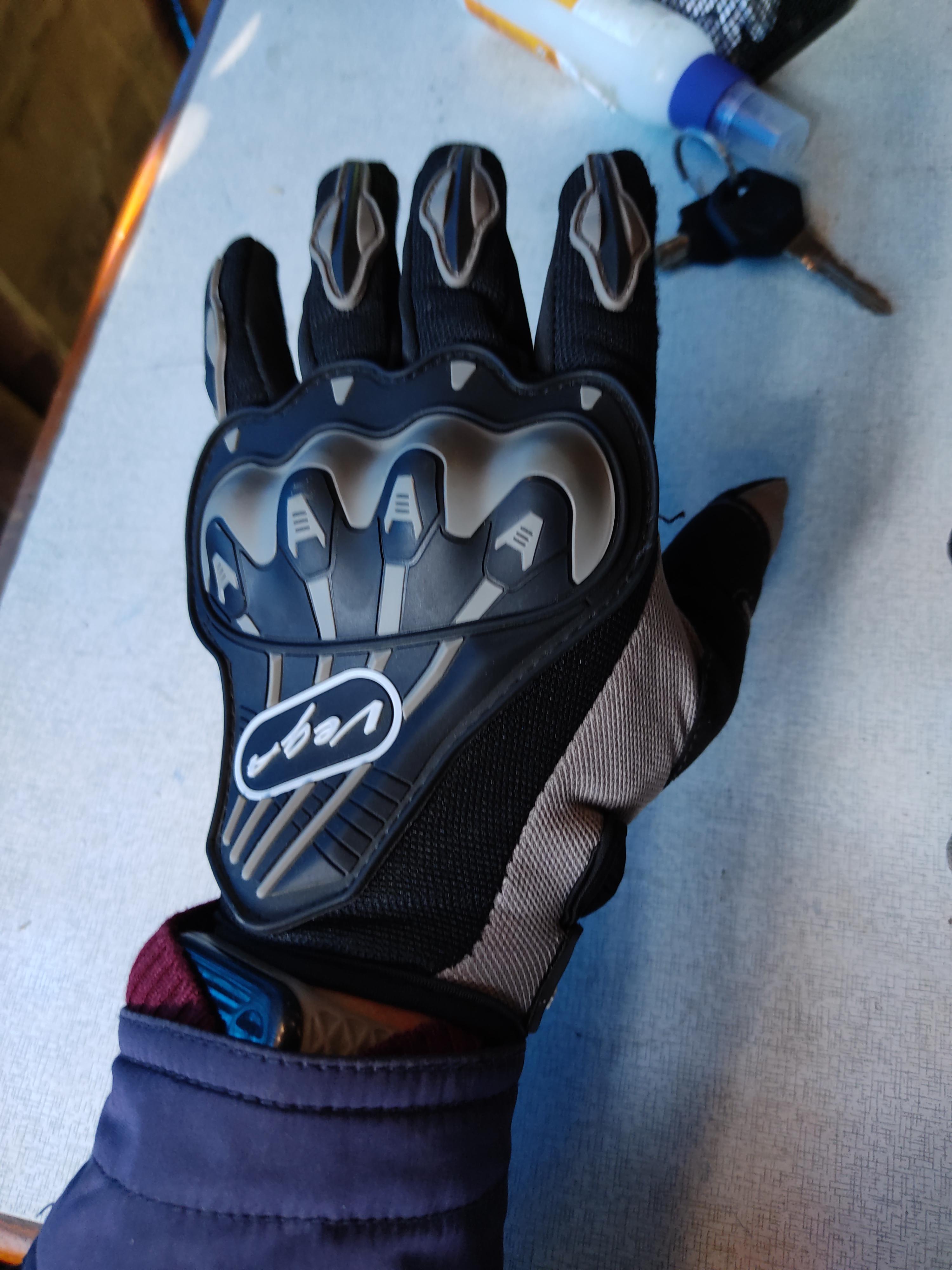 Vega VGL-18 Riding Gloves with Ergonomic Design/Breathable Mesh ...