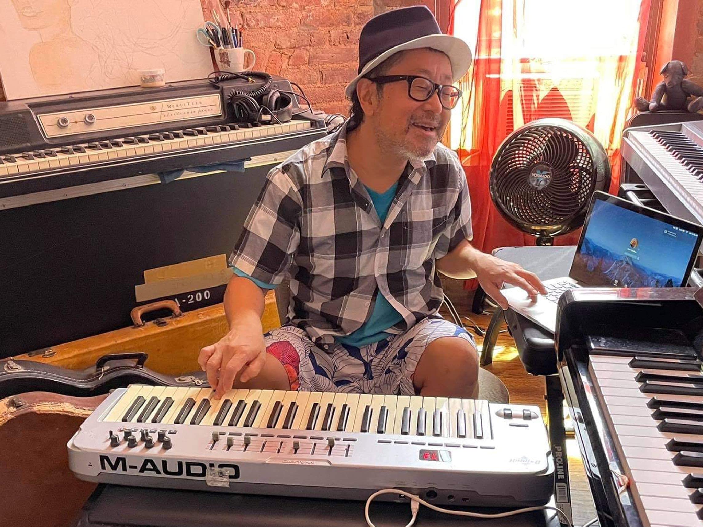 Shiro kara Kuro_2018.10.13@NIPPON BUDOKAN song by Yasuyuki Okamura from ...