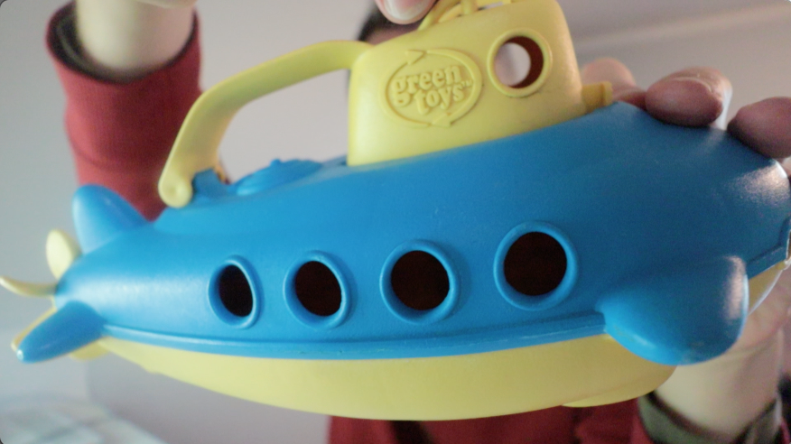 Watch Best Bathtub Toy for Toddlers | Green Toys Submarine Review on ...