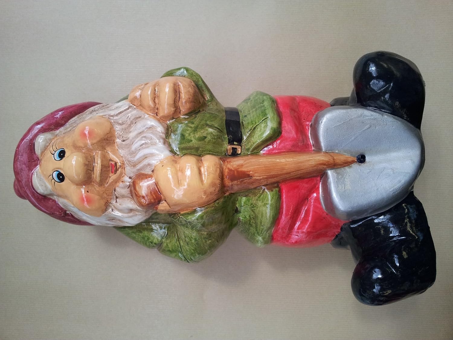 Whistling Garden Gnome with Spade - Motion Activated : Amazon.co.uk: Garden