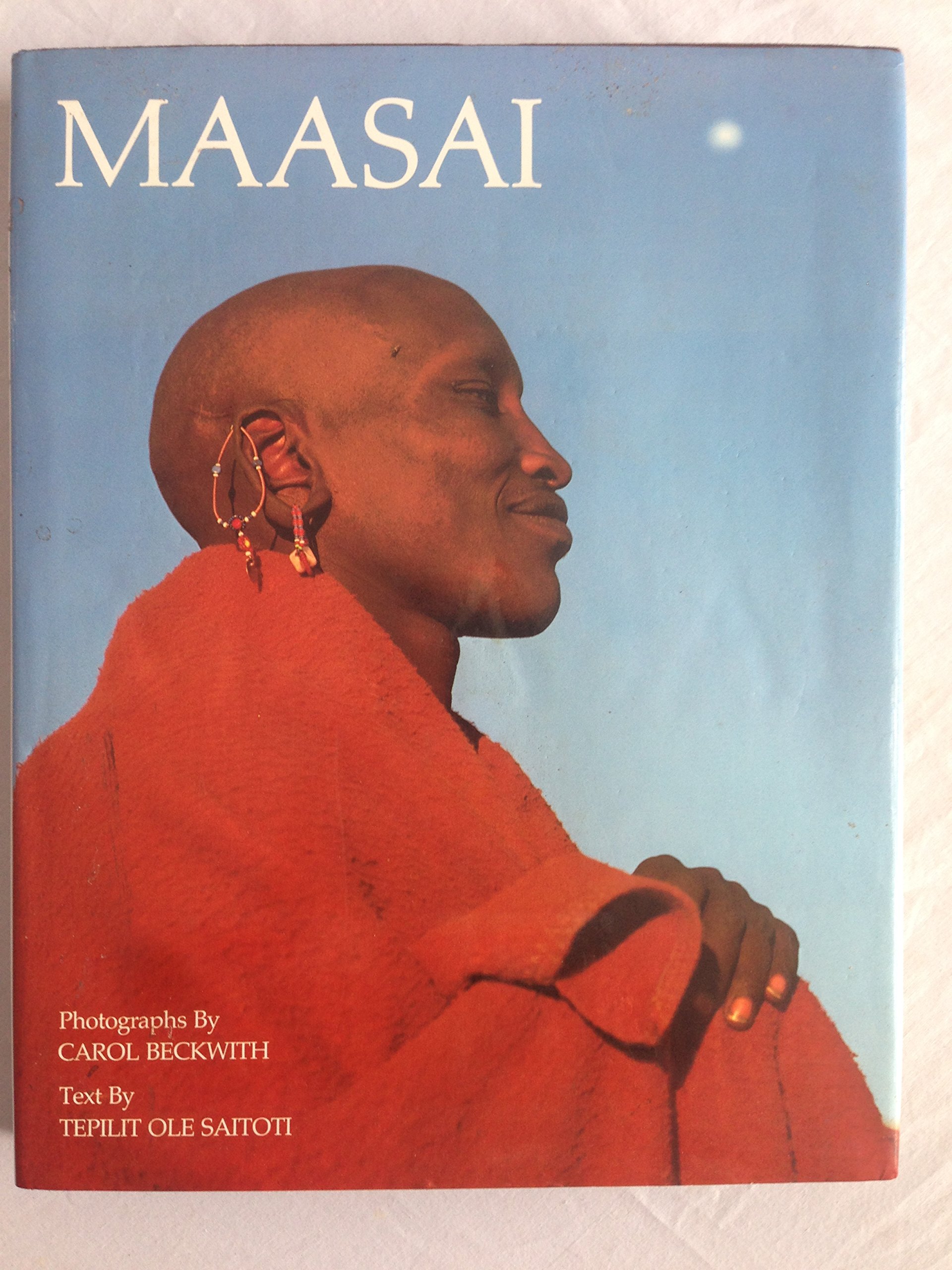 Maasai: Tepilit Ole Saitoti, Carol Beckwith: 9780810913035: Amazon.com ...