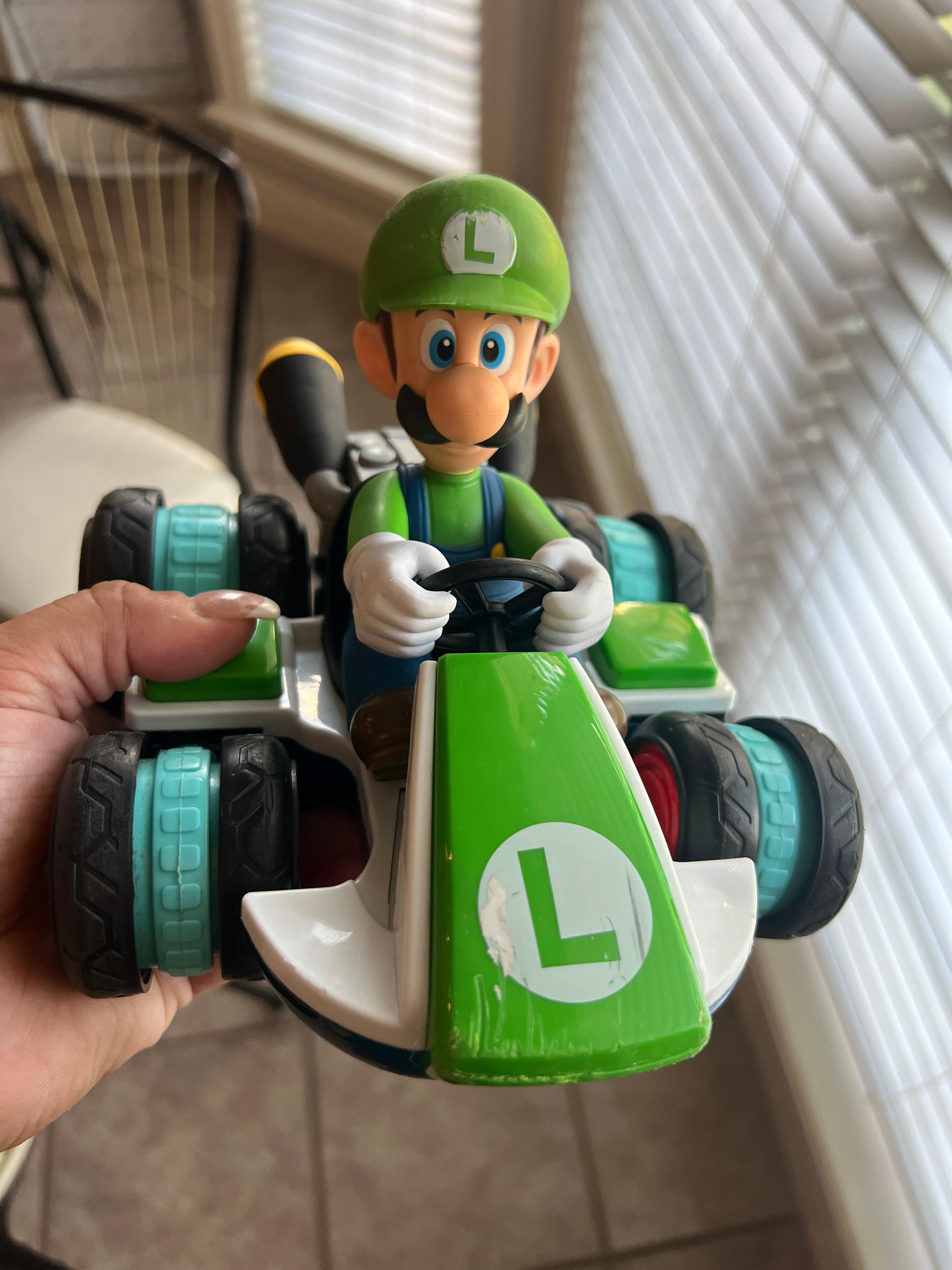 Watch Remote Control Luigi Car Review on Amazon Live