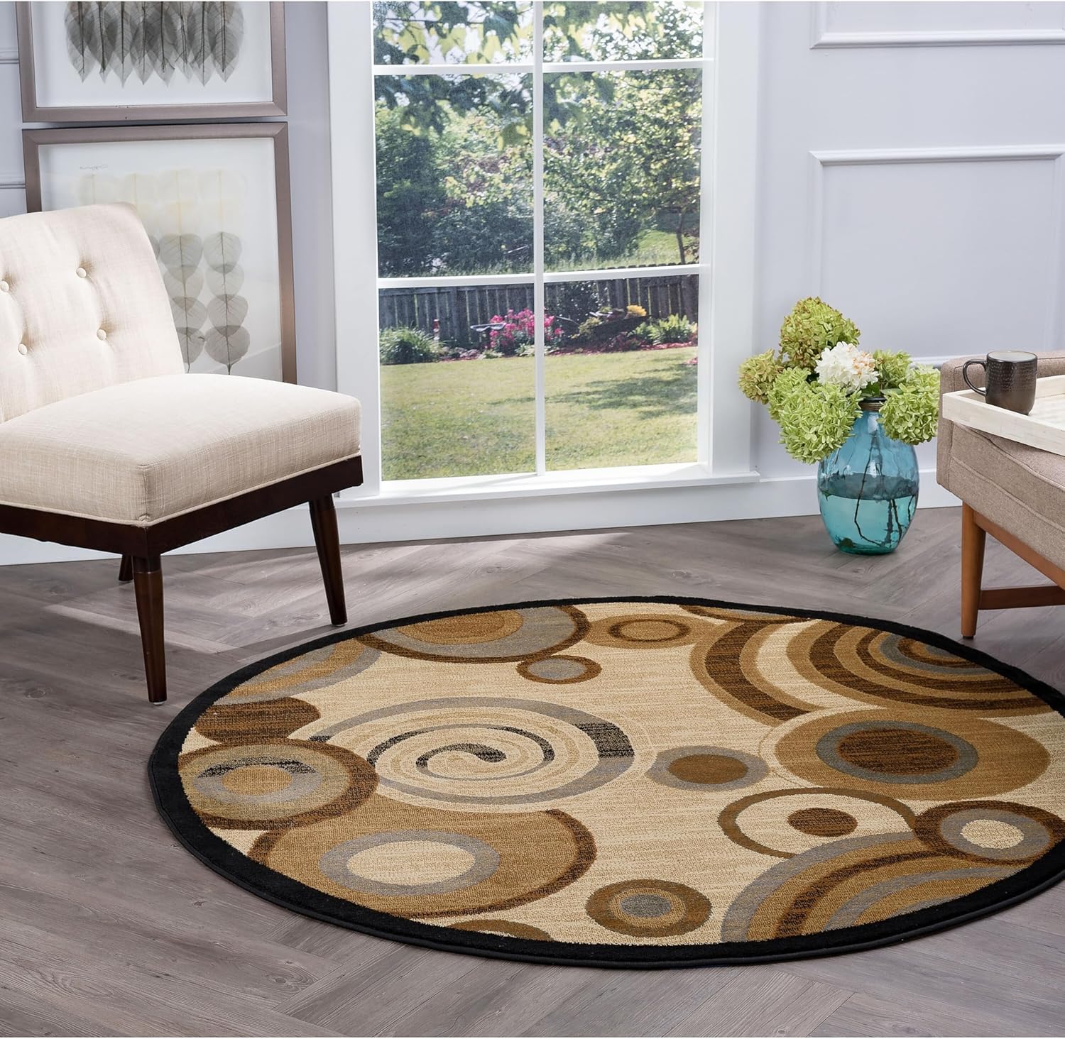 Amazon.com: Universal Rugs 108832 Ivory 6' Round Area Rug : Home & Kitchen