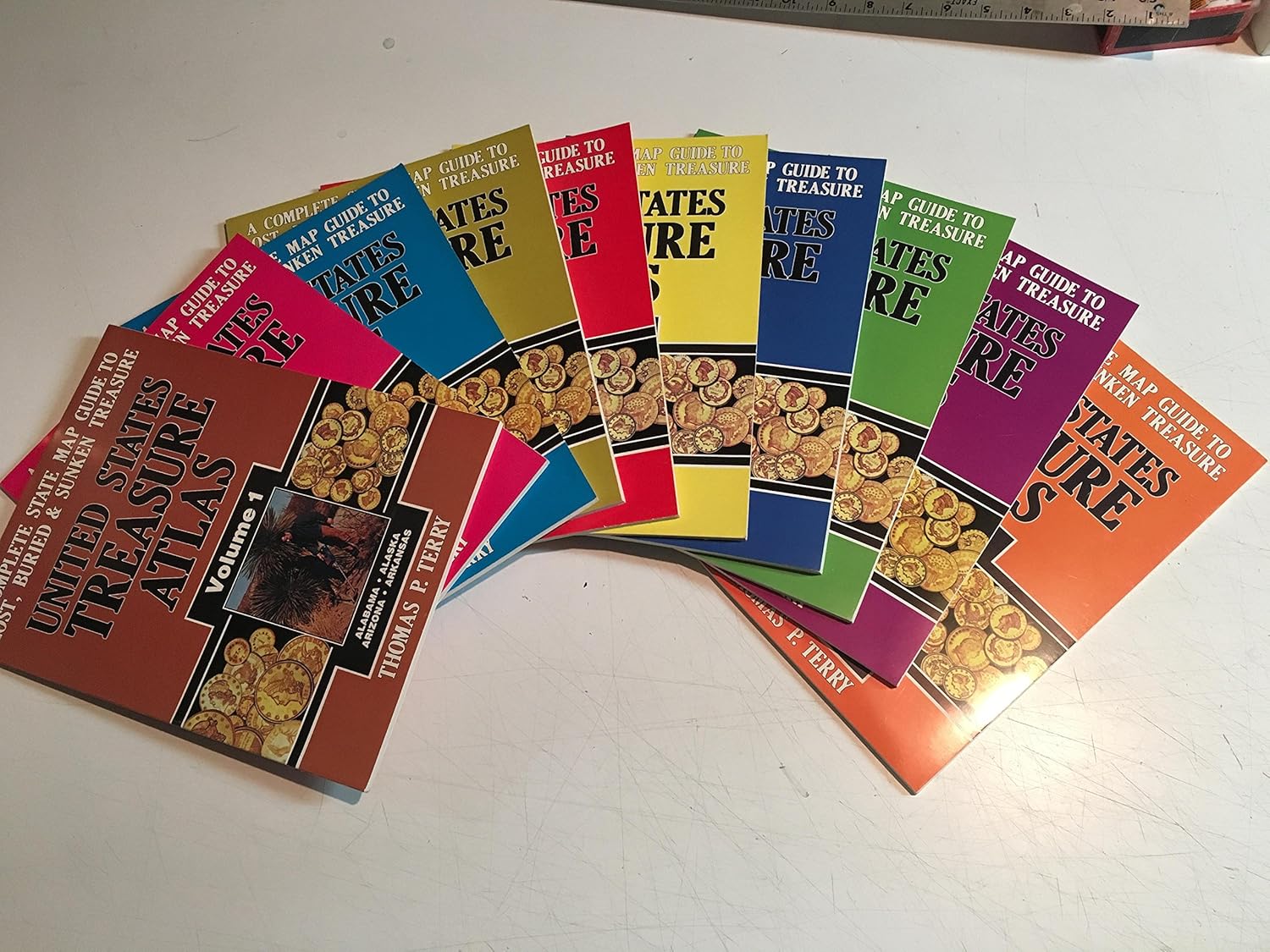 United States Treasure Atlas Complete Set: Thomas P. Terry: Amazon.com ...