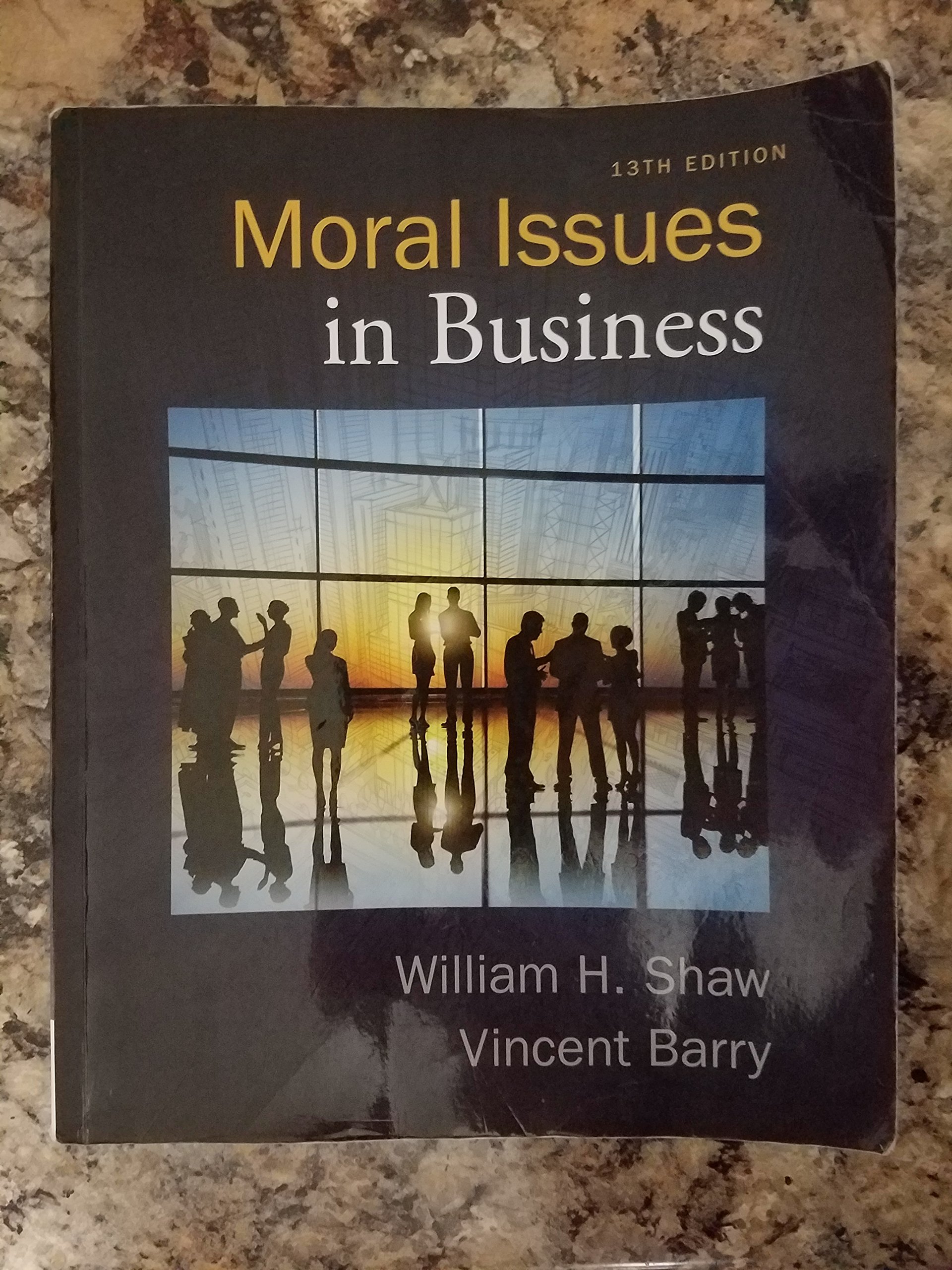 Amazon.com: Moral Issues in Business: 9781285874326: Shaw, William ...