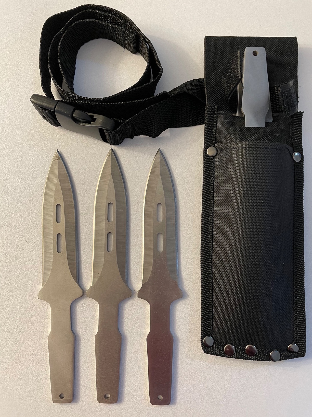 Amazon.com : Throwing Knives Set with 6 Knives 7.5 Inches Hunting ...