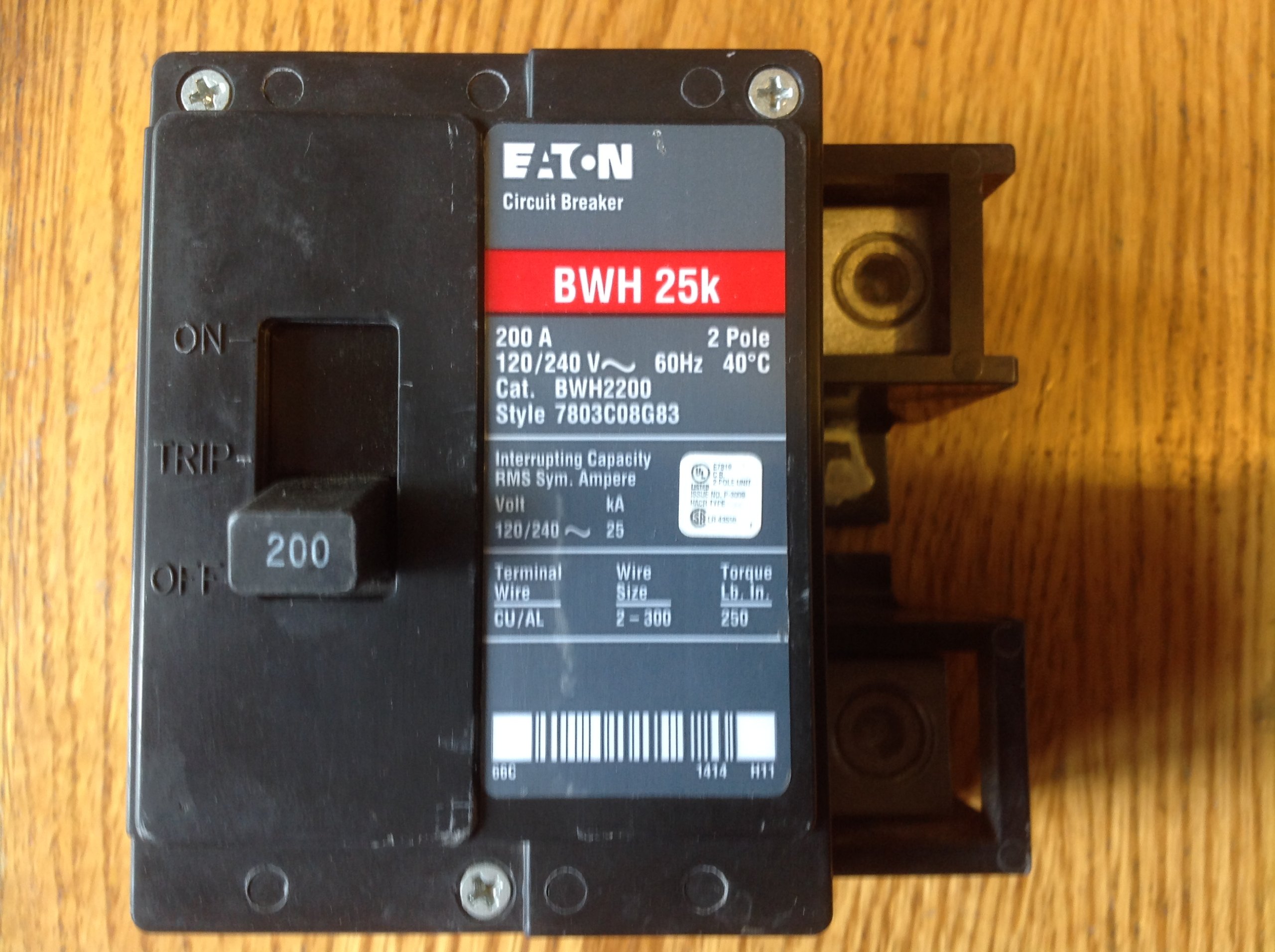 Circuit Breaker, BWH2200 - Magnetic Circuit Breakers - Amazon.com