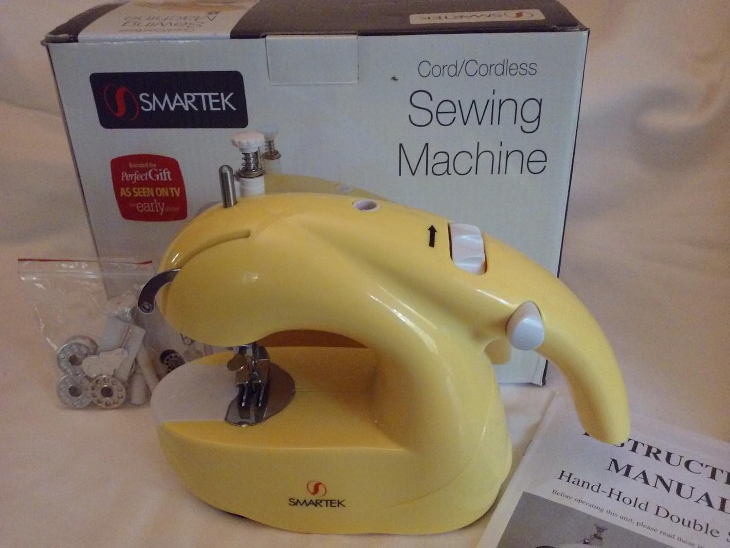 Amazon.com: Rex Mini Sewing Machine, Yellow