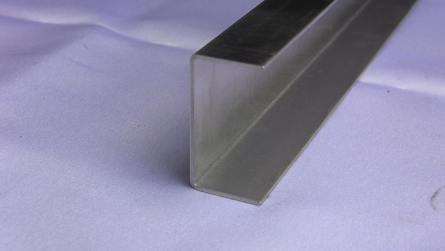 Canal De Aluminio Fabricado 050 X 75 X 1 5 X 75 X 48 Pulgadas 1 X