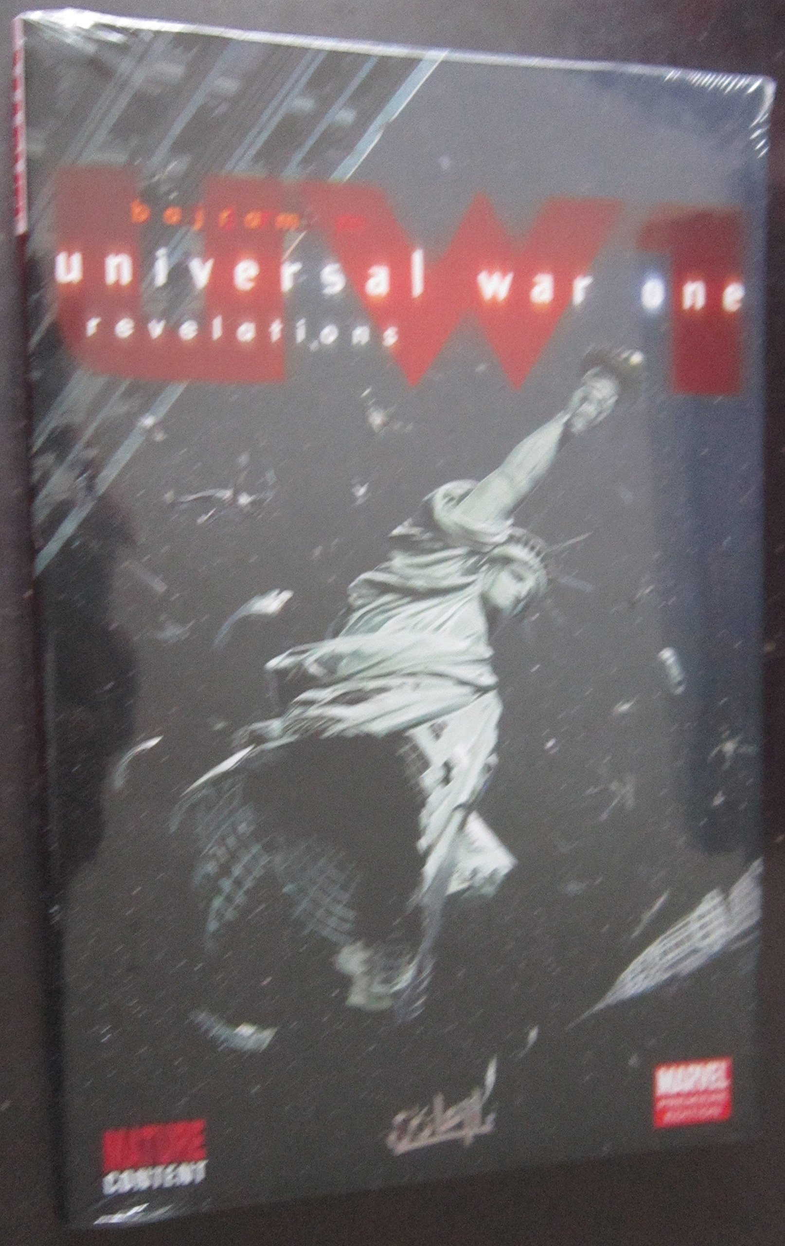 Amazon.com: Universal War One: Revelations (Soleil): 9780785132394 ...