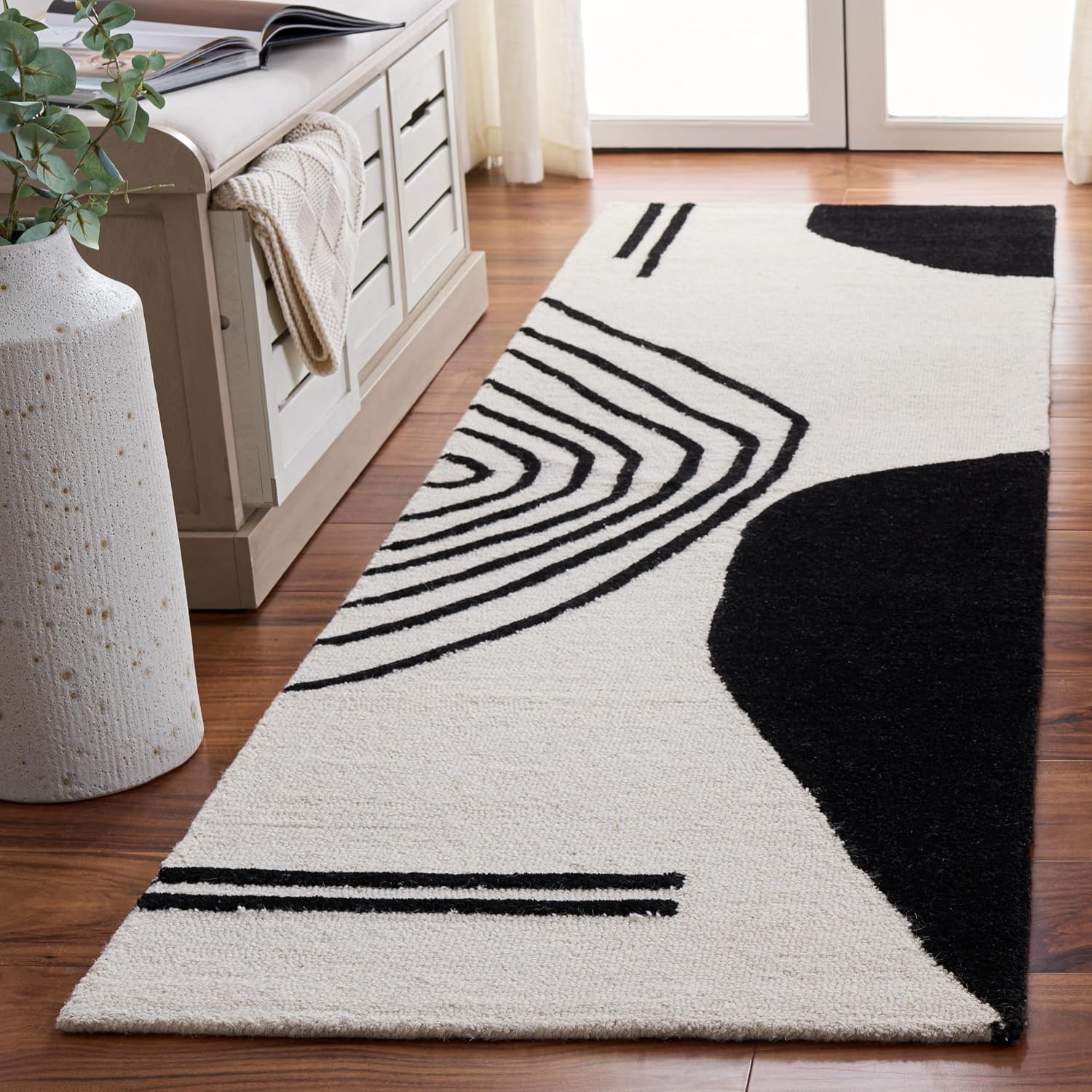Amazon.com: SAFAVIEH Rodeo Drive Collection Runner Rug - 2'3" x 12 ...