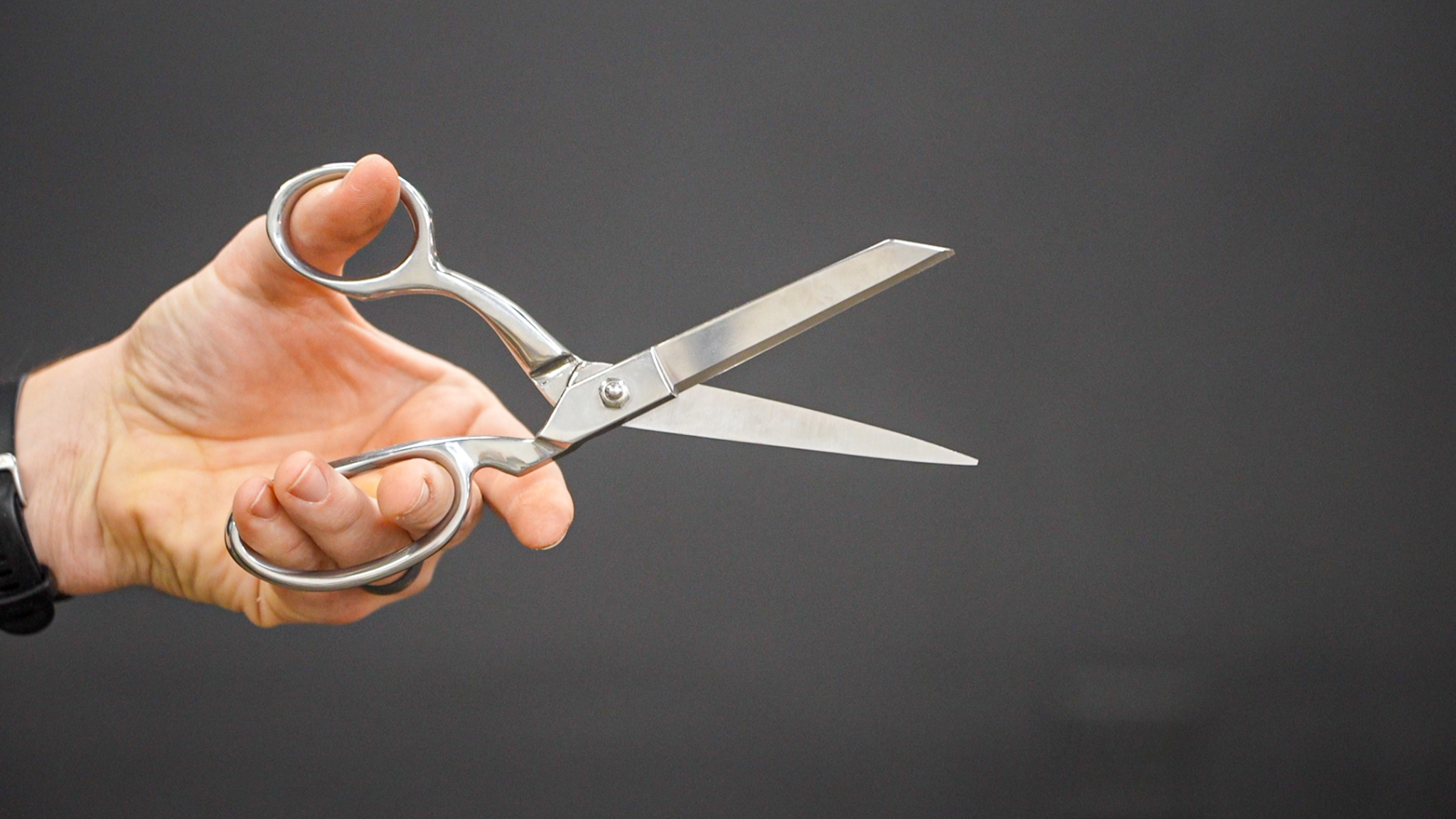 Watch Fiskars Forged Scissors Review on Amazon Live