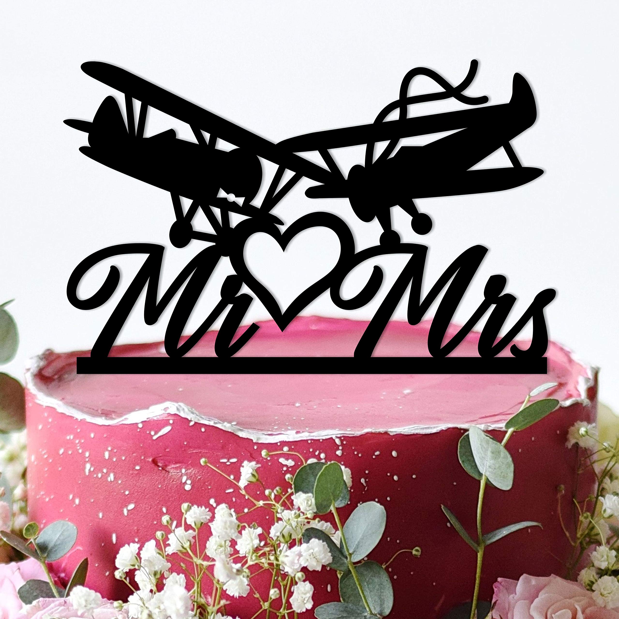 Aviation wedding cake topper | Beachweddingtips.com