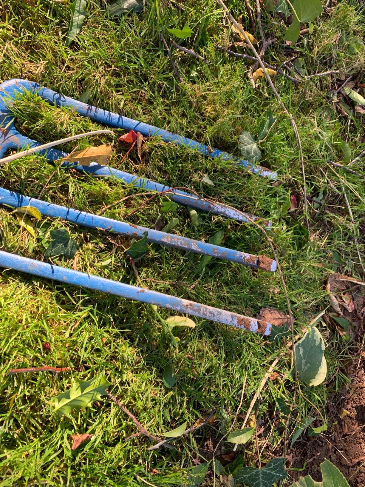 Silverline Solid Forged Contractors Fork 1050mm (630035) : Amazon.co.uk ...