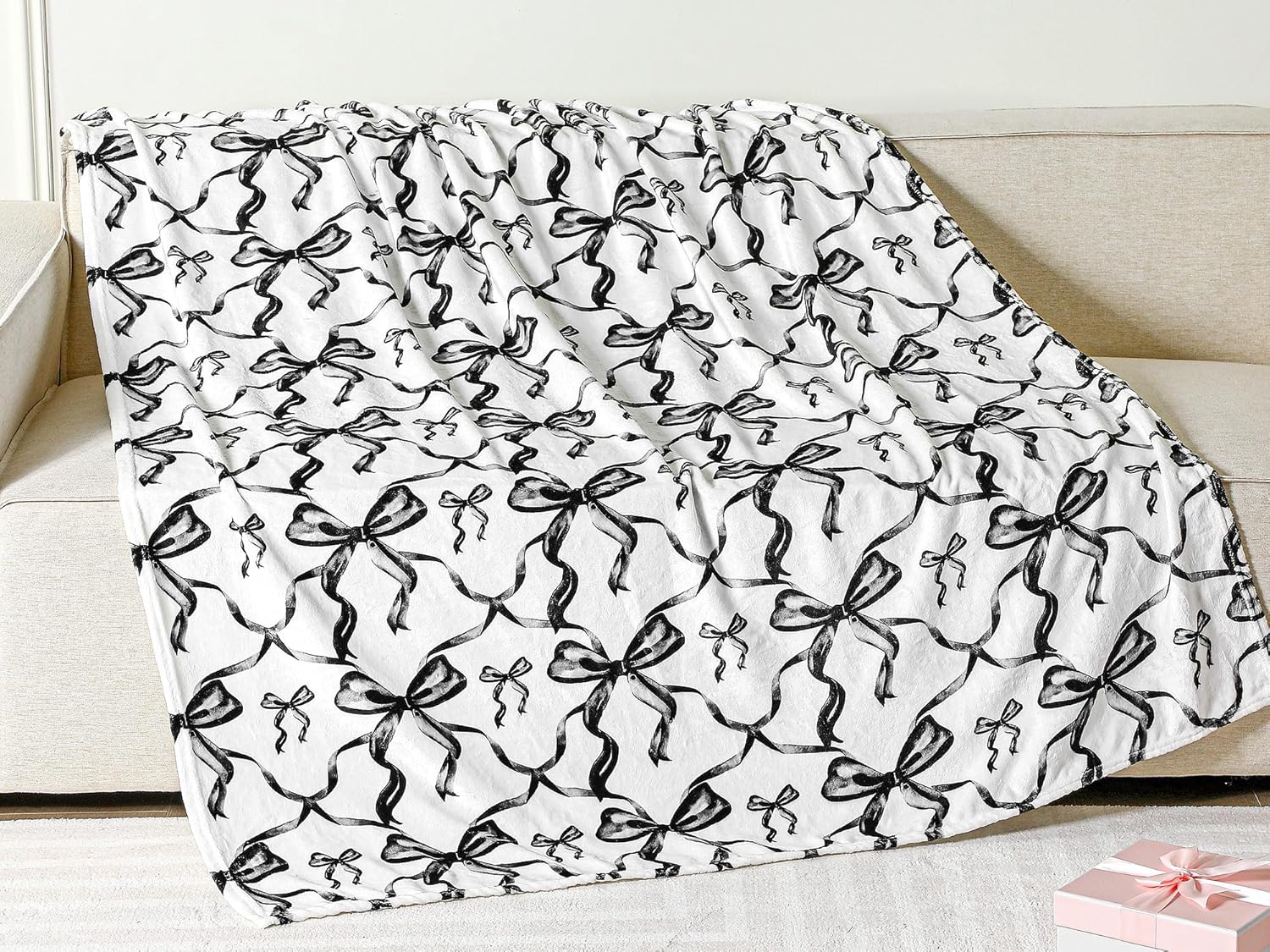 Amazon.com: Buryeah Black Bow Throw Blanket Preppy Blanket Coquette 50 ...