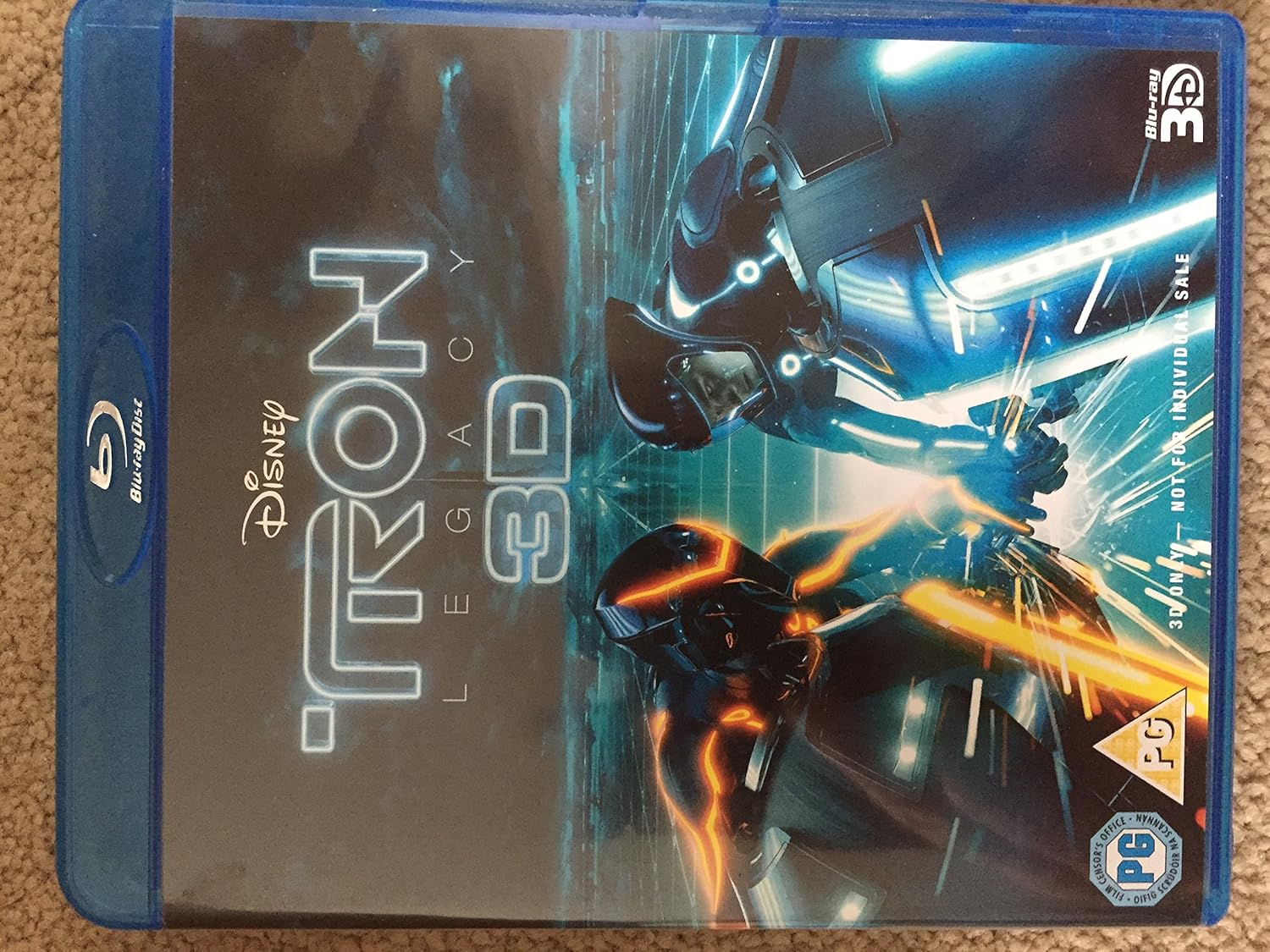 TRON 3D 1DISC - BUNDLE [Blu-ray] [Region Free]: Amazon.co.uk: DVD & Blu-ray