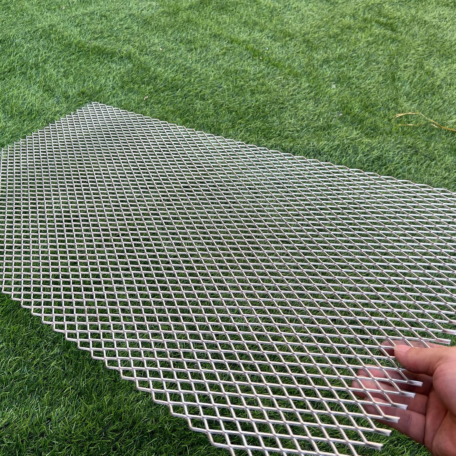 Snapklik.com : FengYoo 36"X18" 14 Gauge Expanded Metal Sheet Metal Diamond Mesh 0.4"X0.8 ...