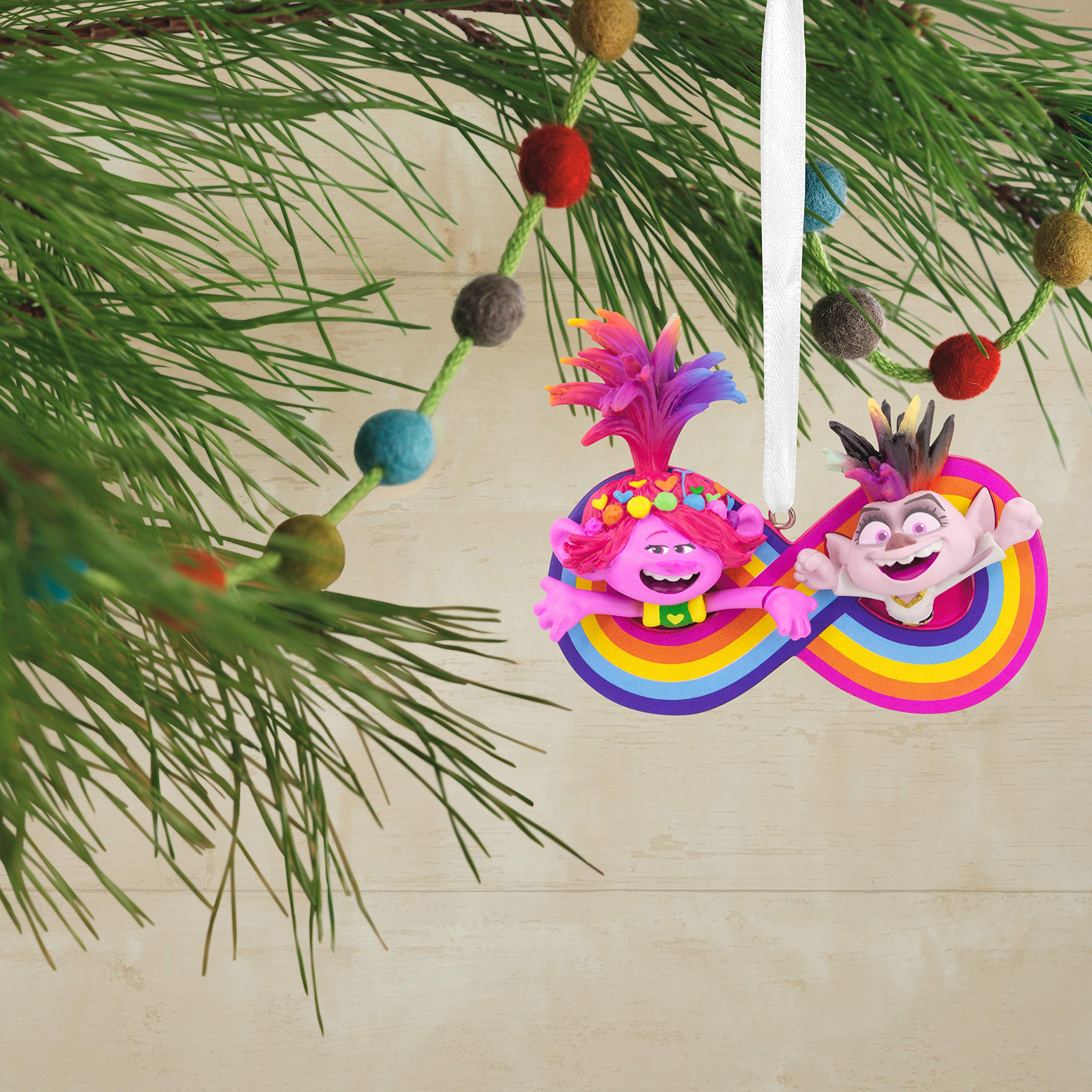 Hallmark DreamWorks Trolls World Tour Poppy and Barb Friendship ...