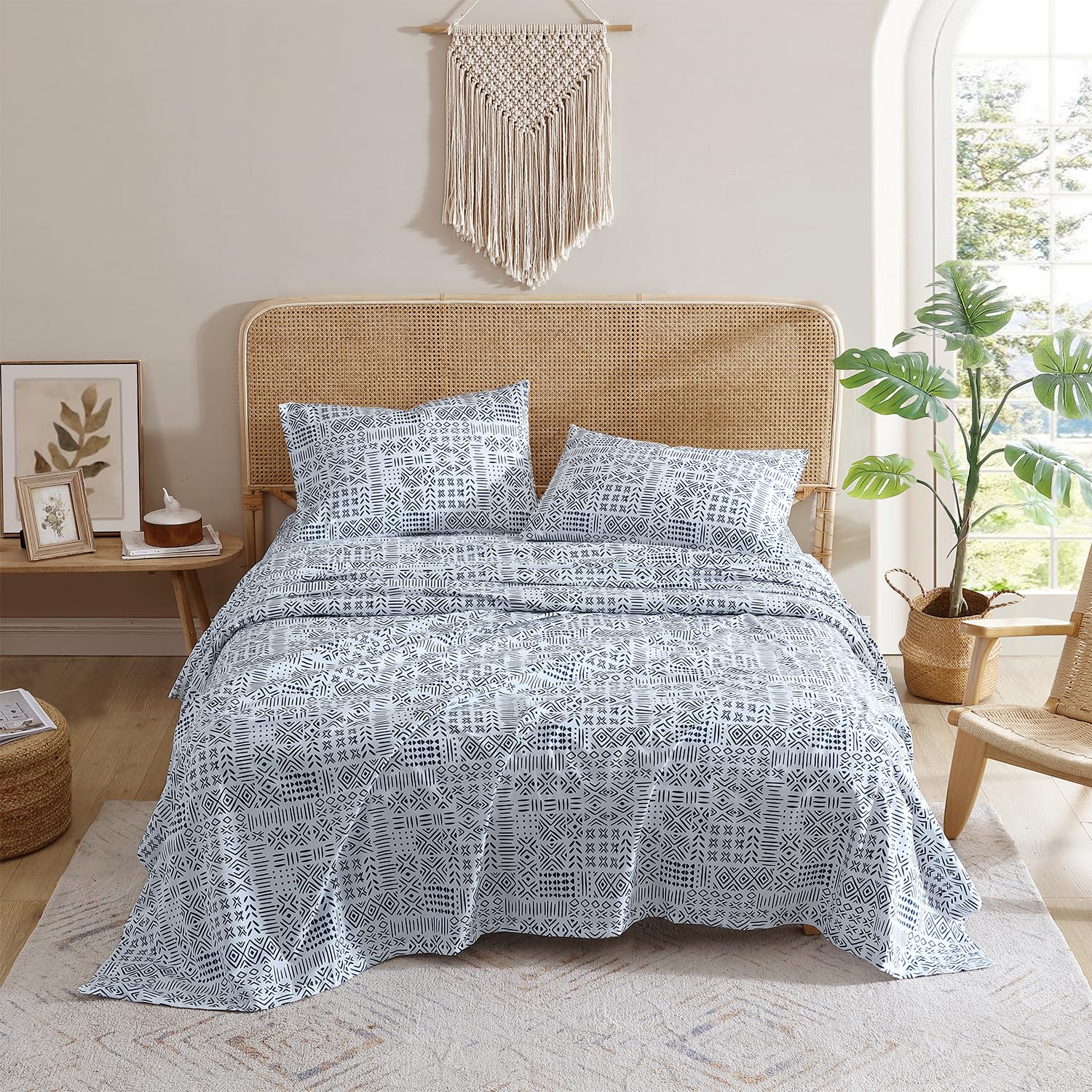 Amazon.com: Indigo Ink - Queen Size Sheet Set, 4-Piece Boho Geometric ...