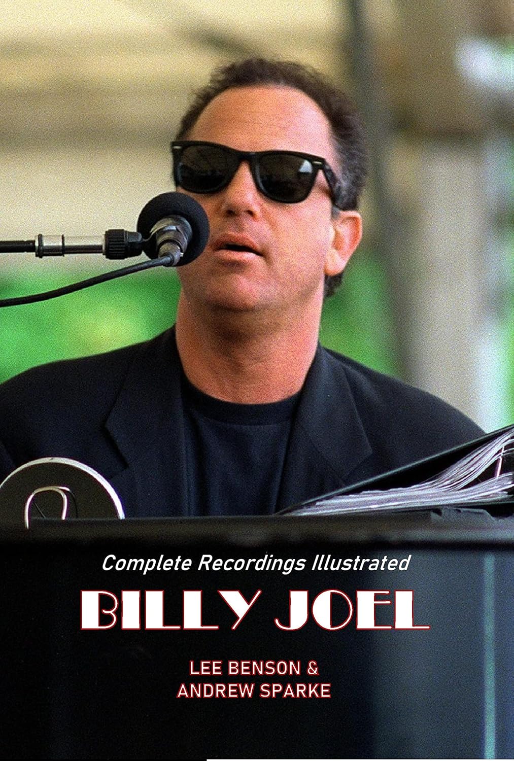 Amazon.com: Billy Joel: Complete Recordings Illustrated (Essential ...