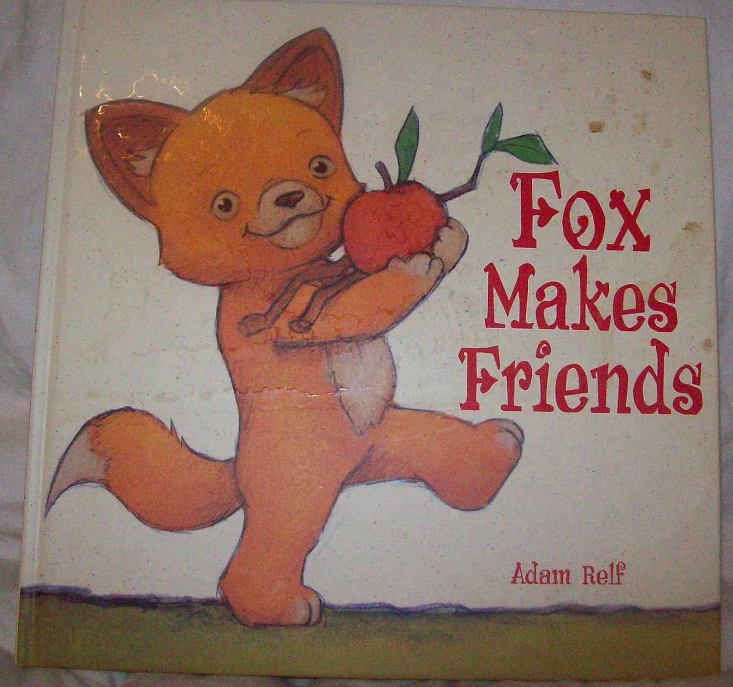 Fox Makes Friends: Amazon.co.uk: Relf, Adam: 9781402727566: Books
