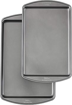 Amazon.com: Wilton Perfect Results Premium Non-Stick Bakeware Cookie ...