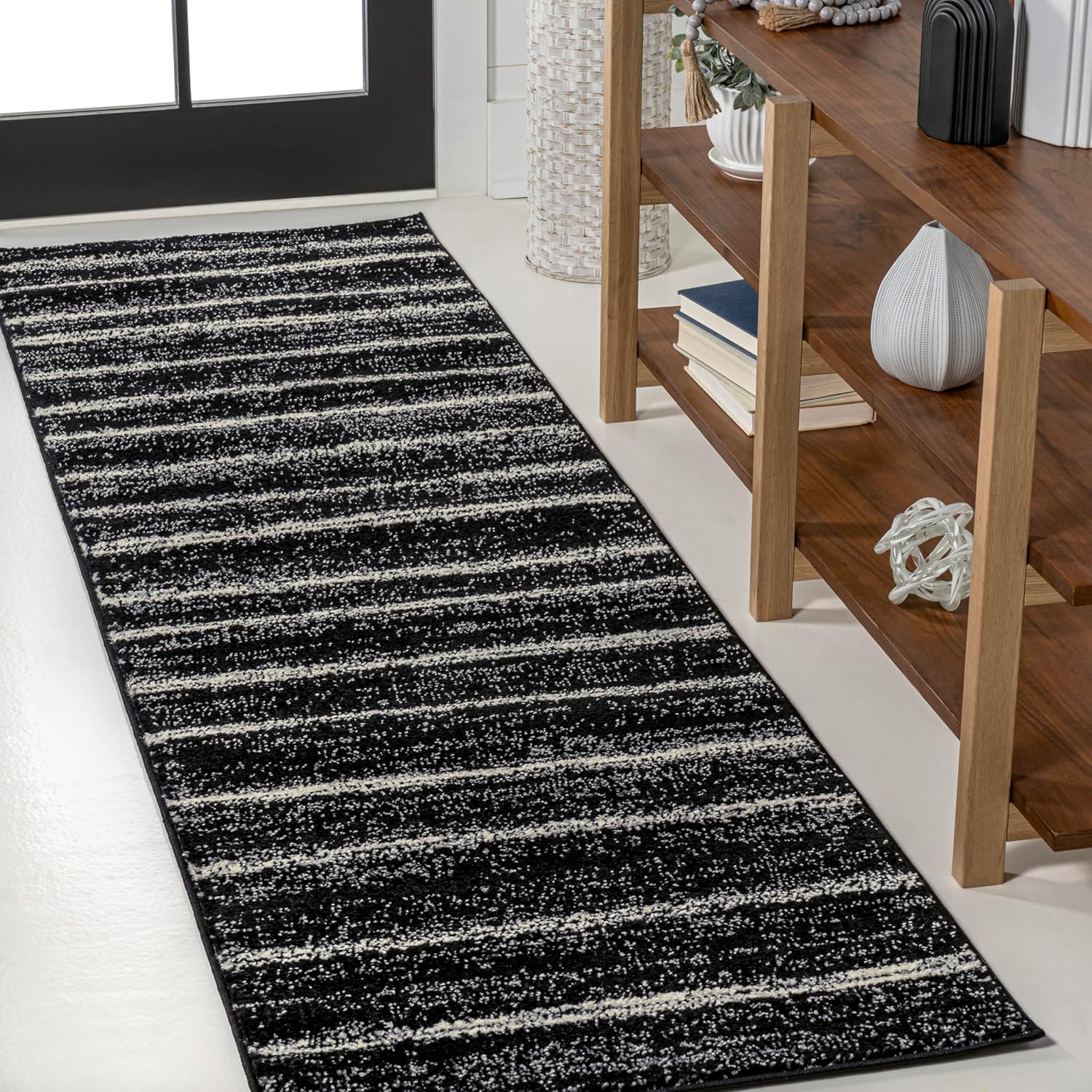 Amazon.com: JONATHAN Y MOH201F-28 Williamsburg Minimalist Stripe Runner ...
