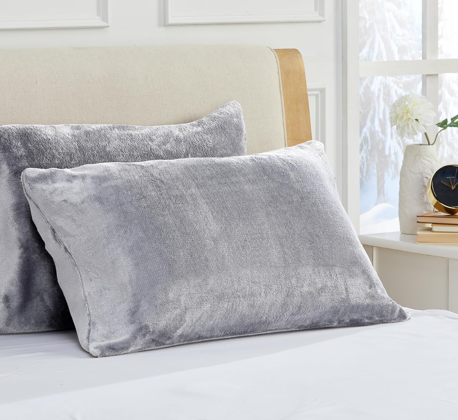 Amazon.com: Triodream Micro Fleece Pillowcase Set with Zipper | Ultra ...