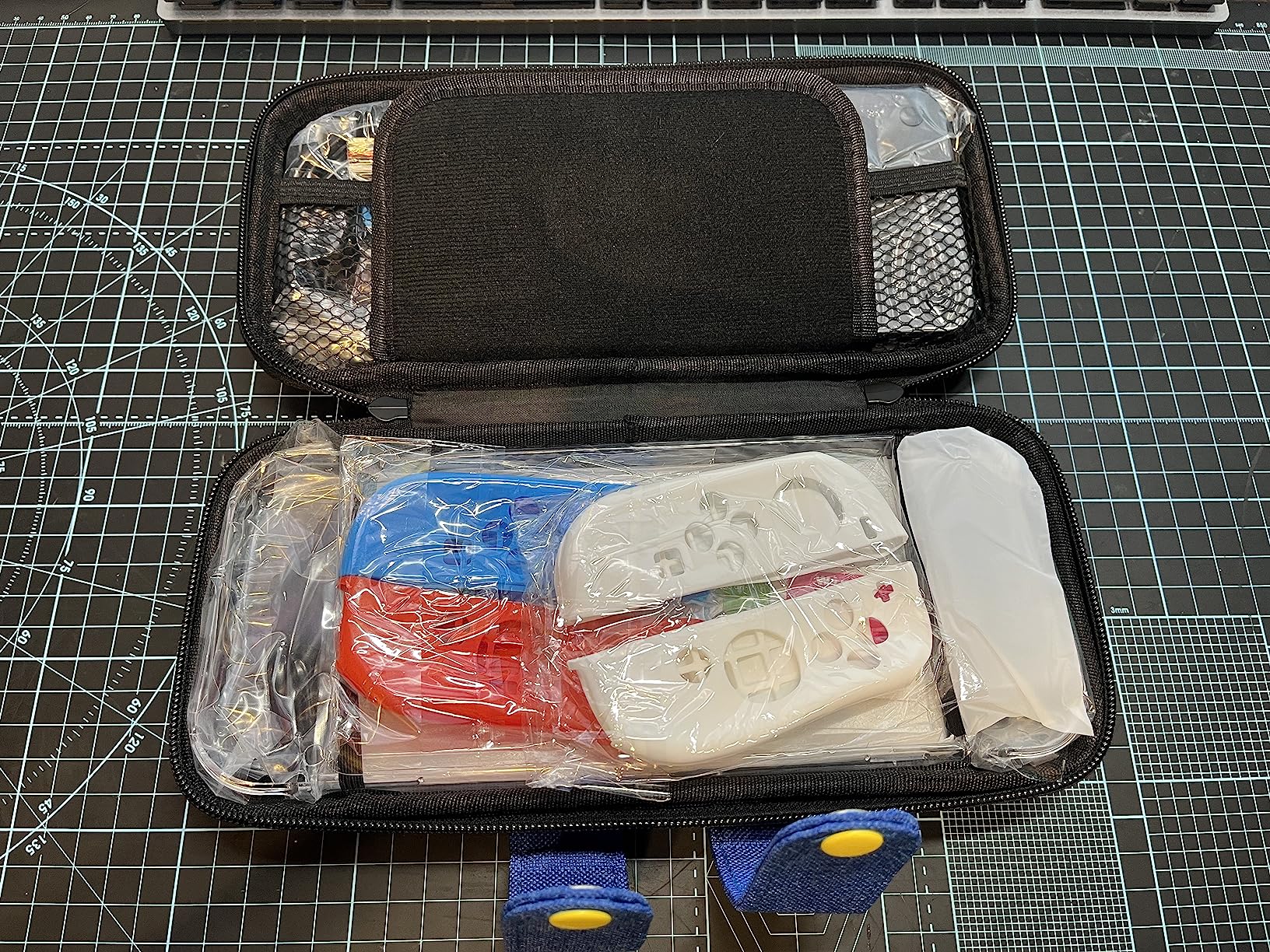 Amazon.co.jp: Switch Case Storage Set, switch set, Nintendo Switch Case ...