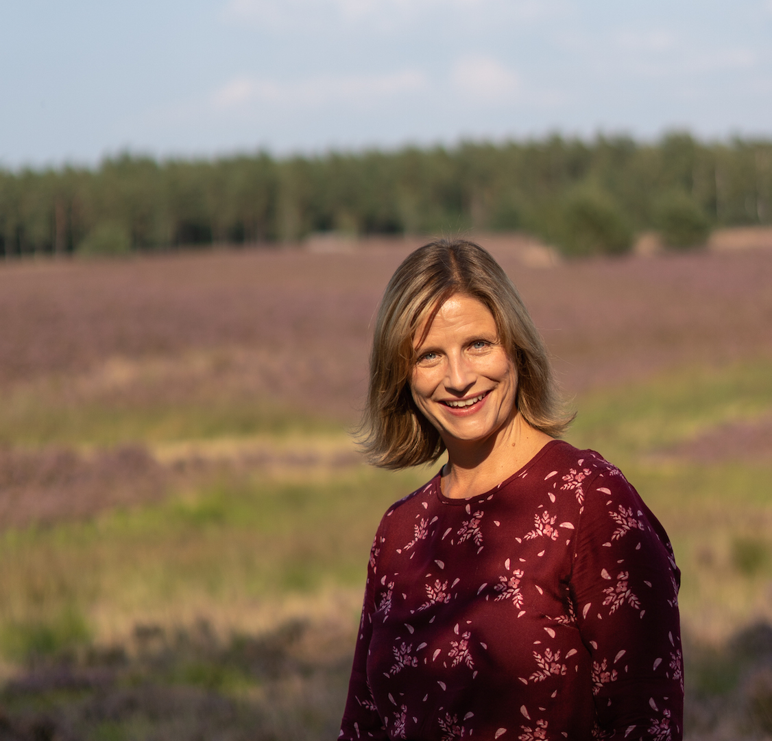 Amazon.de: Sofie Cramer: books, biography, latest update