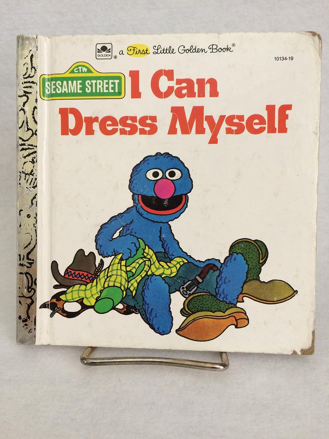 I Can Dress Myself (Little Golden Book): Golden Books: 9780307101402 ...