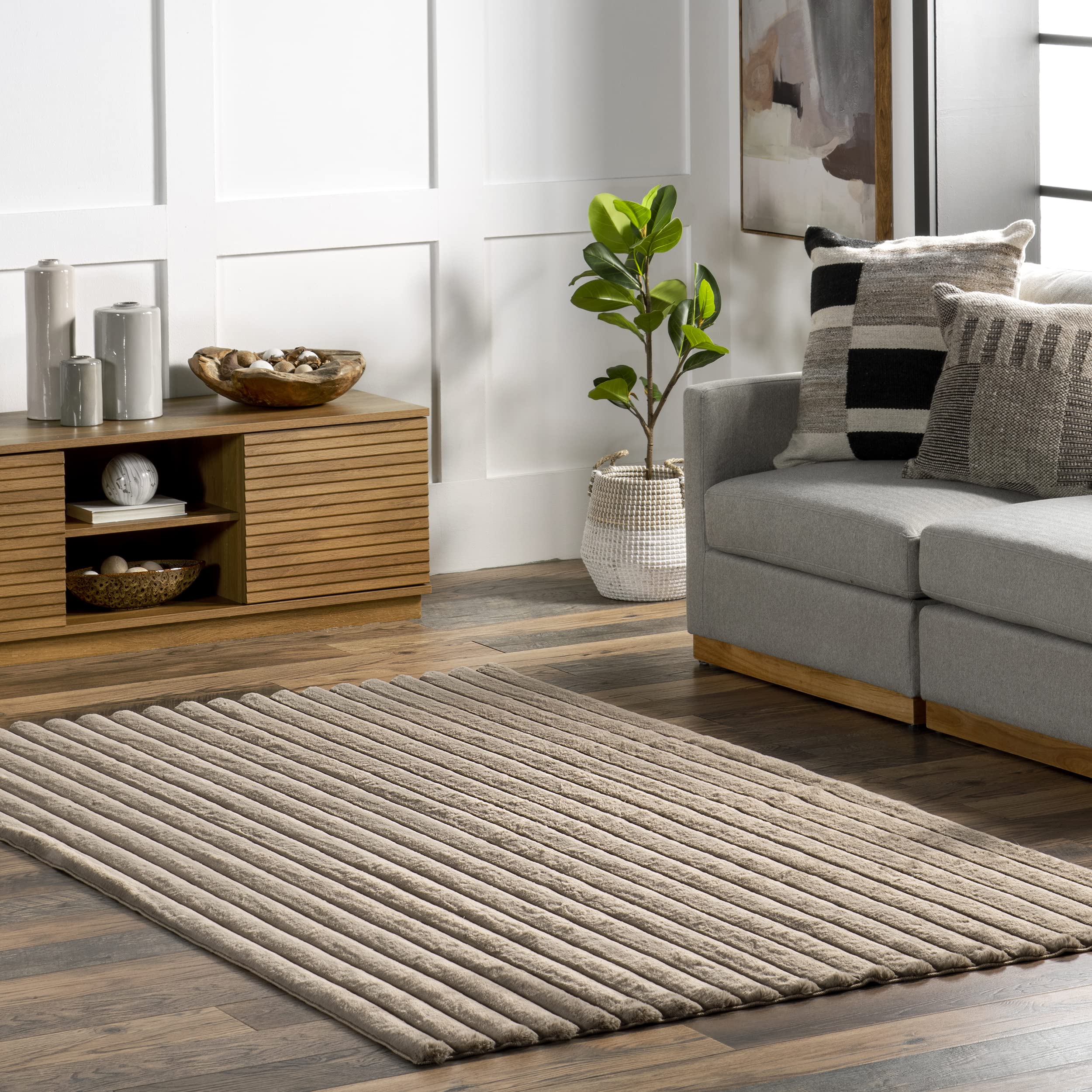 Amazon.com: nuLOOM 8' x 10' Cozy Plush SuperiorWash Area Rug, Machine ...