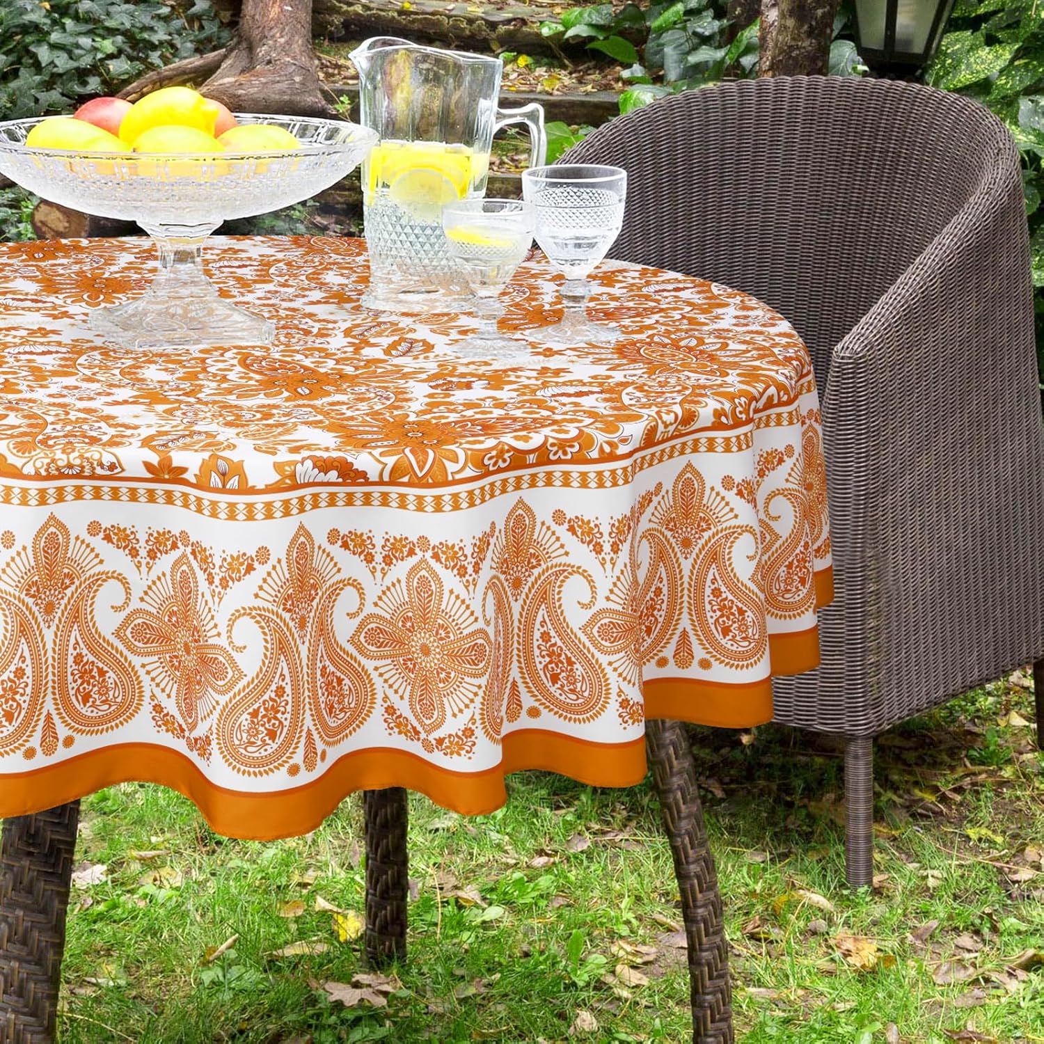 Amazon.com: Yinhua Table Cloth Round Tablecloth 70 Inch, Farmhouse ...