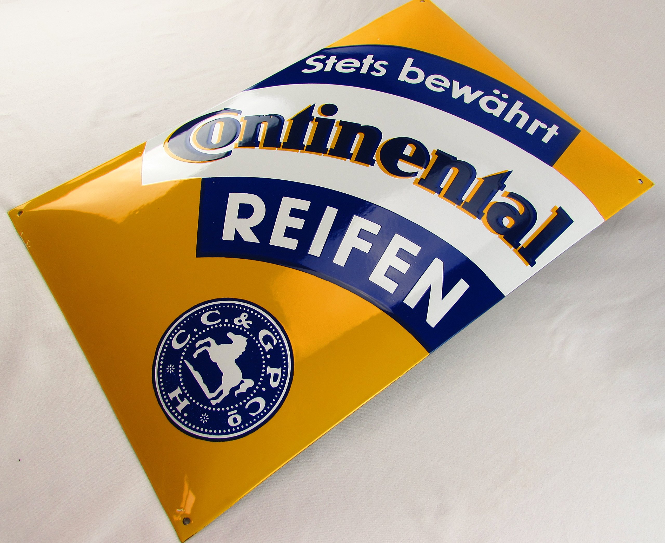 Continental Pneus Logo Continental Reifen: Versorgungsproblem Bei