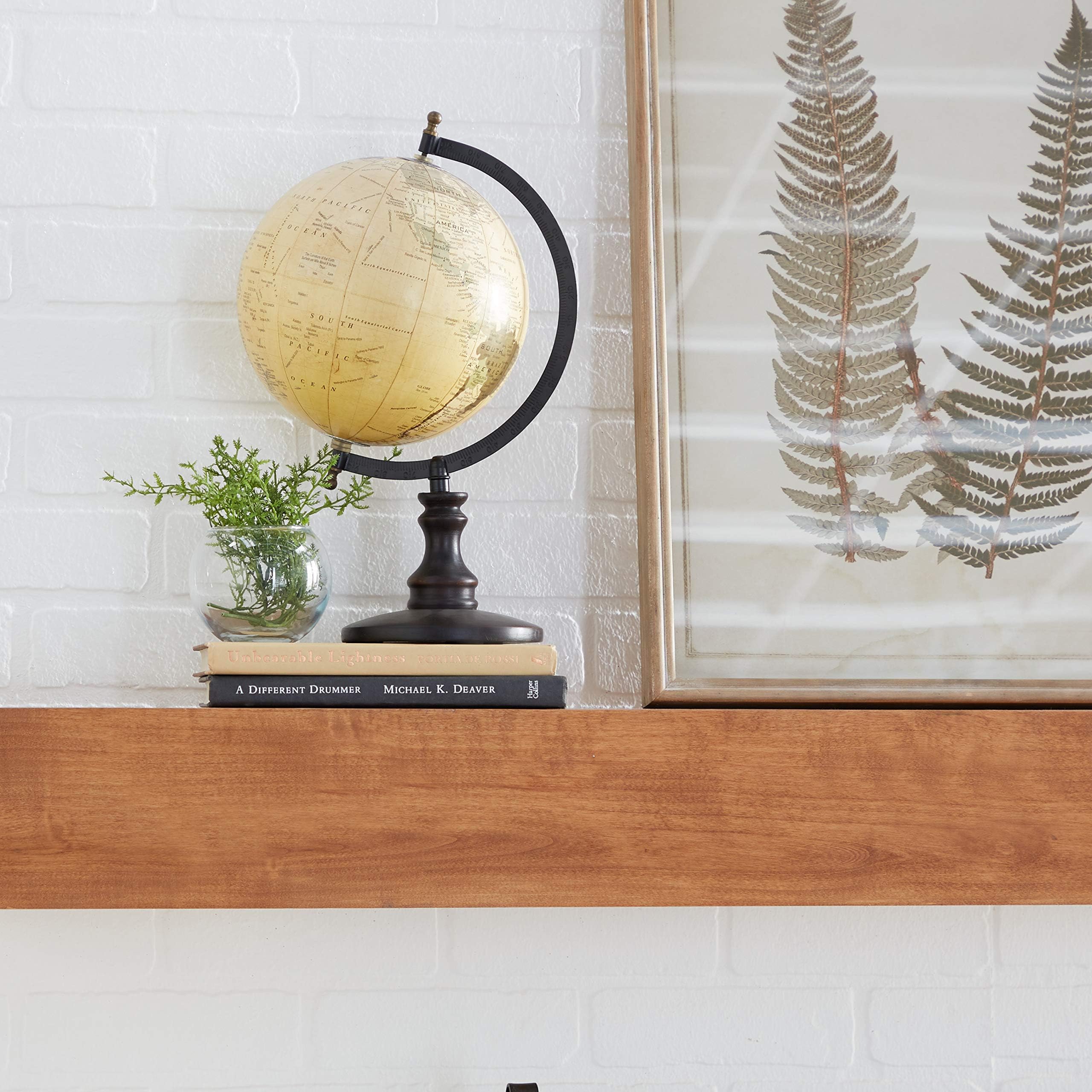 Amazon.com: Deco 79 Globe with Metal & Wooden Details : Home & Kitchen