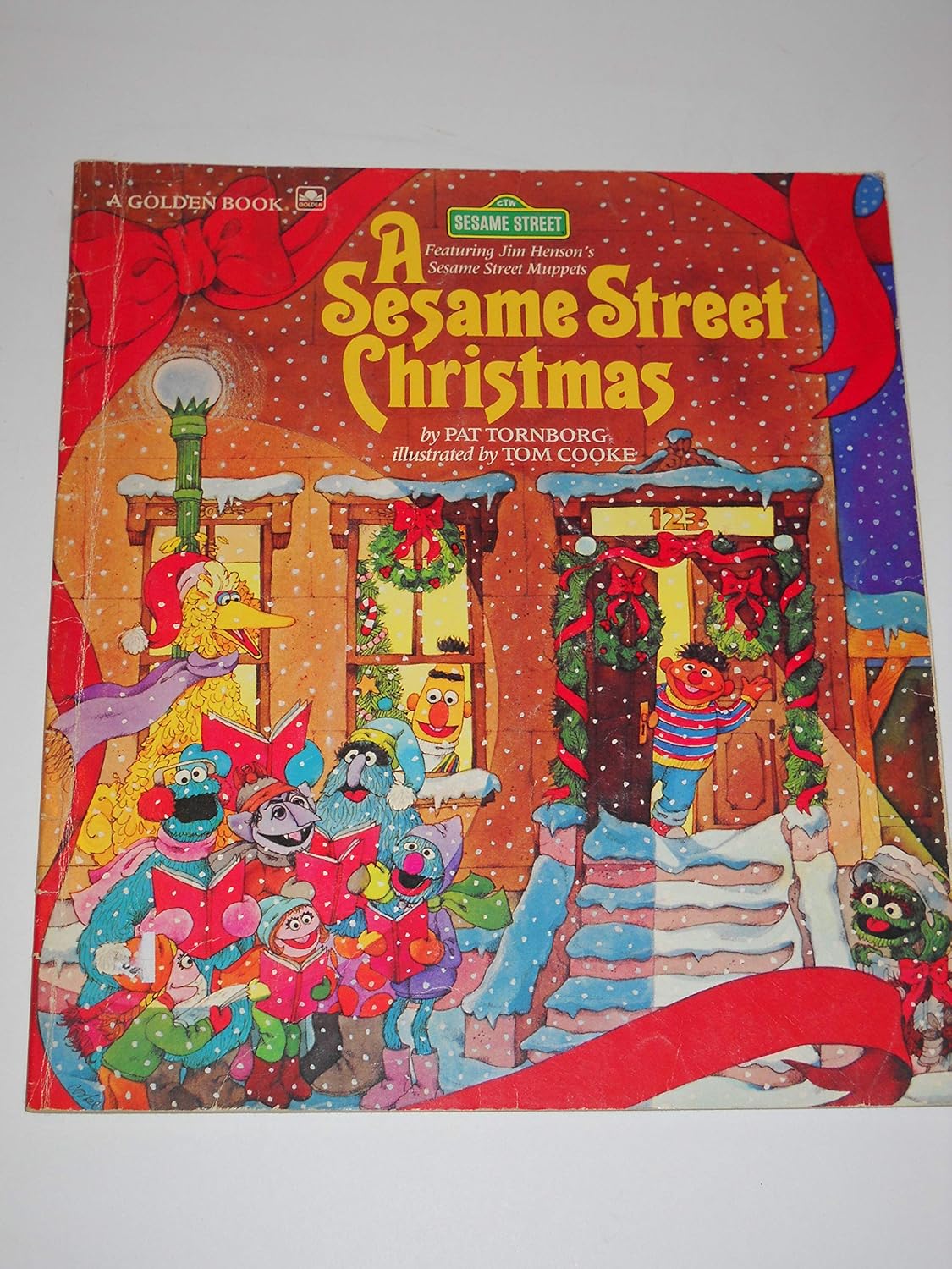 Amazon.com: A Sesame Street Christmas: Featuring Jim Henson's Sesame ...