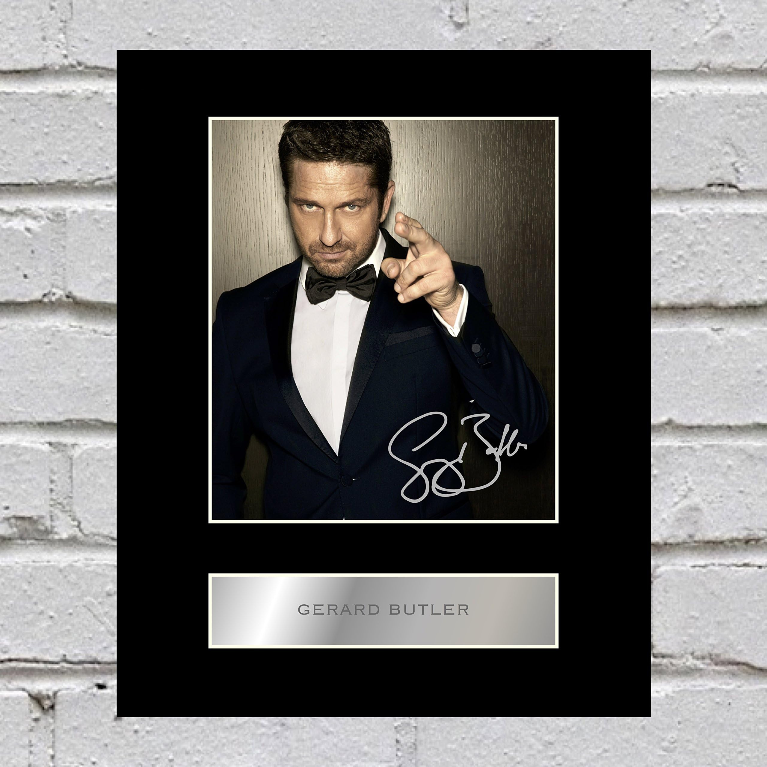 Iconic pics Gerard Butler Signed Mounted Photo Display : Amazon.co.uk ...