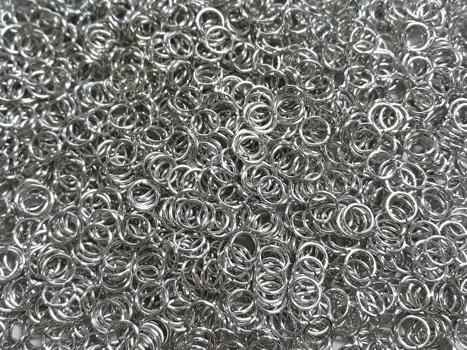 Amazon.com: 1 Pound Bright Aluminum Chainmail Jump Rings 18G 9/32" ID ...