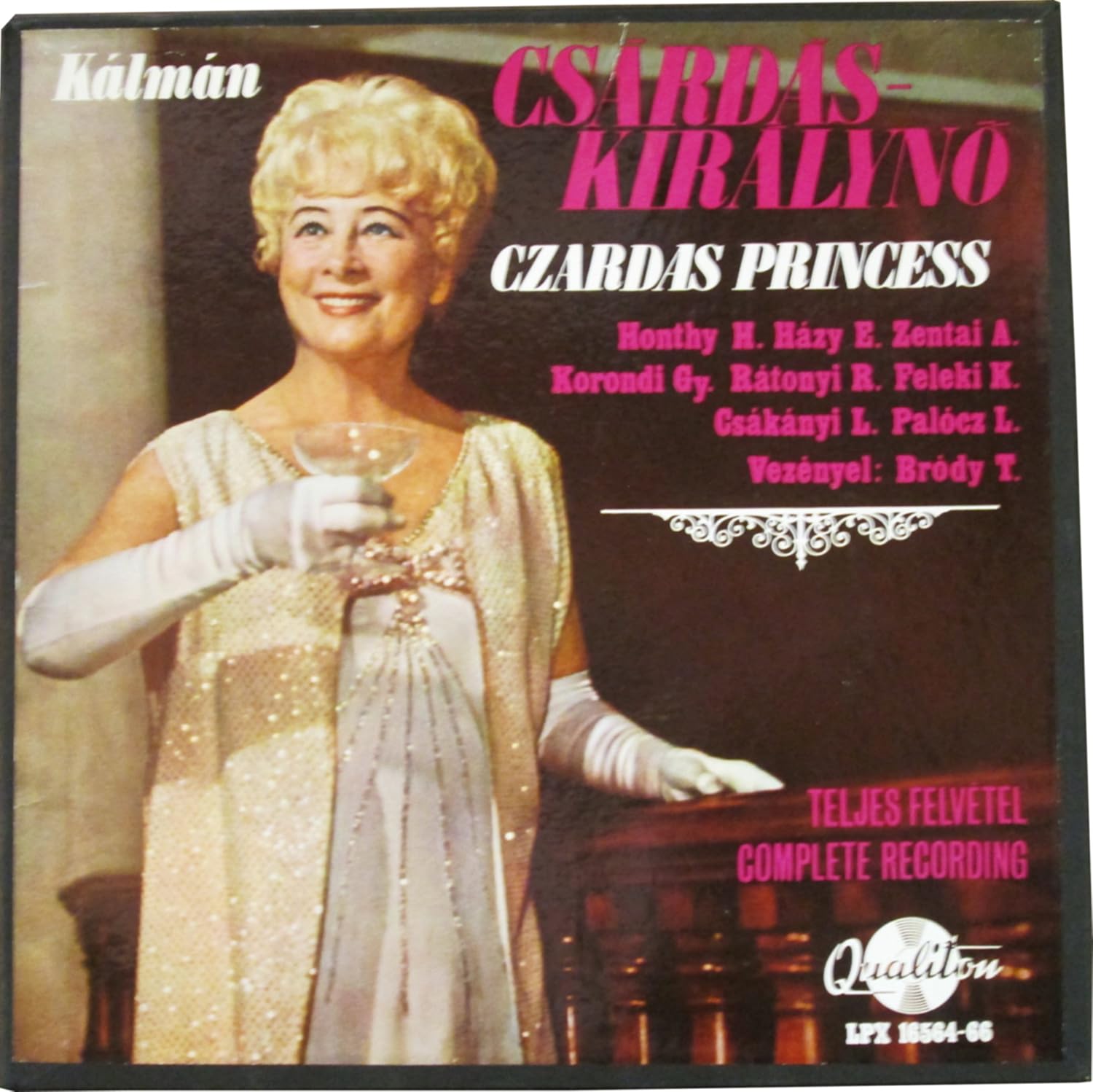 Kalman: Csardas Kiralyno / Czardas Princess - Amazon.com Music