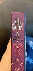 The Fairy Tale Detectives (The Sisters Grimm, Book 1): Buckley, Michael ...