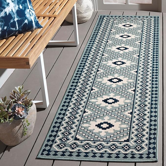 Amazon.com: SAFAVIEH Veranda Collection Runner Rug - 2'3" x 6', Ivory ...