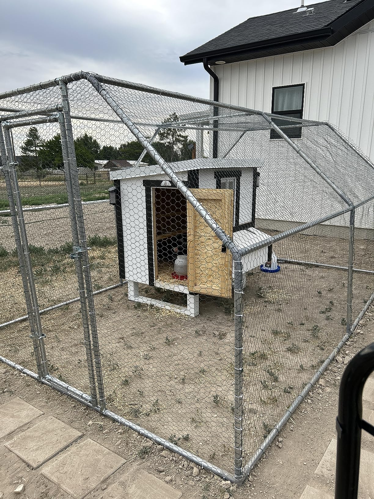 $48/mo - Finance 1.26’’ Large Metal Chicken Coop Run Walk in, Chicken ...