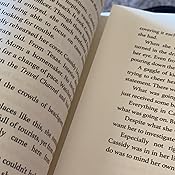 Hidden Currents: A Lantern Beach Mystery: Barritt, Christy: 9780999834503: Amazon.com: Books