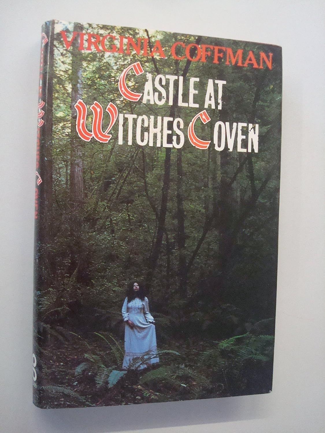 Castle at Witches Coven: Virginia Coffman: 9780861887040: Amazon.com: Books