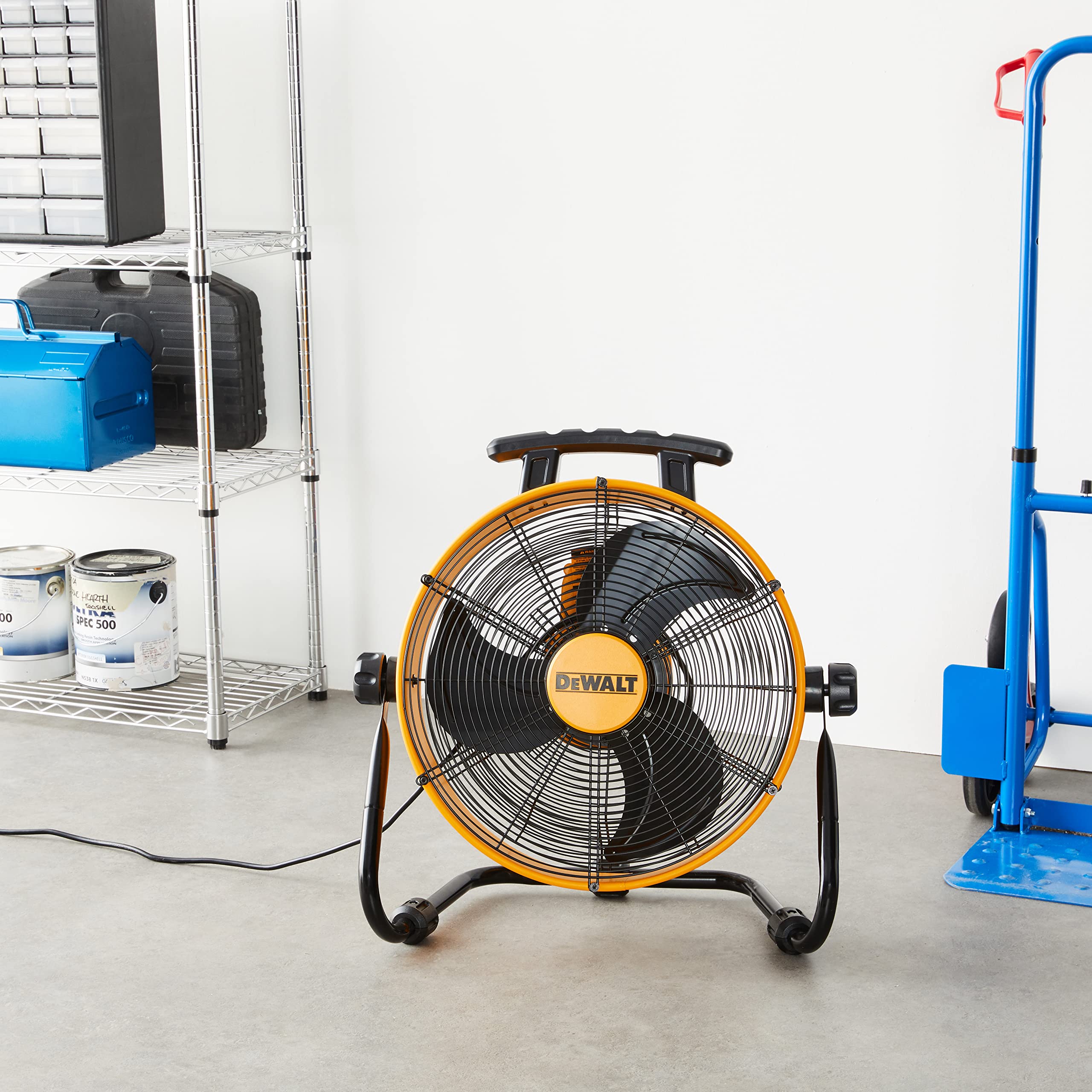 DEWALT 18" Industrial, Drum, Floor, barn, air Mover, Warehouse Fan, Yellow