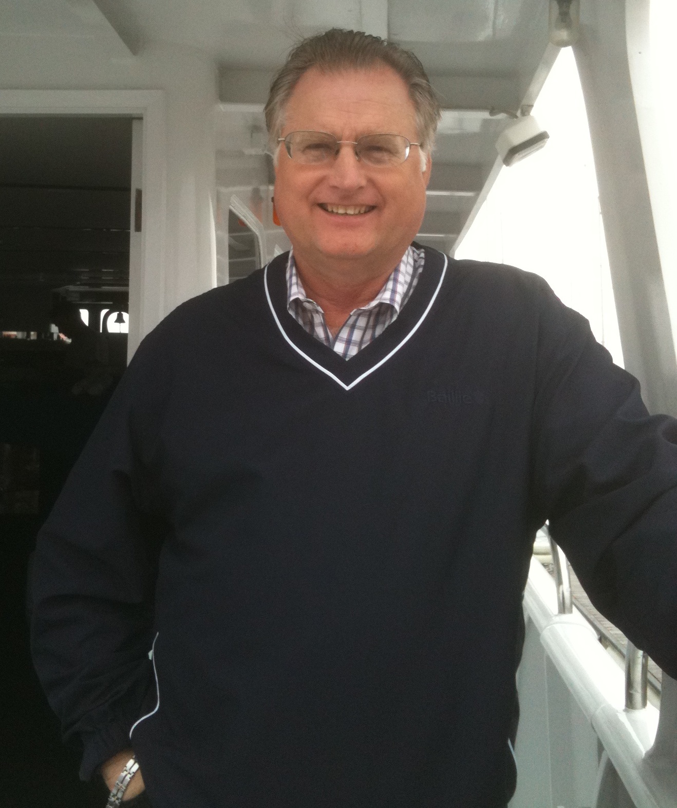 Amazon.com: Kenny Pence: books, biography, latest update