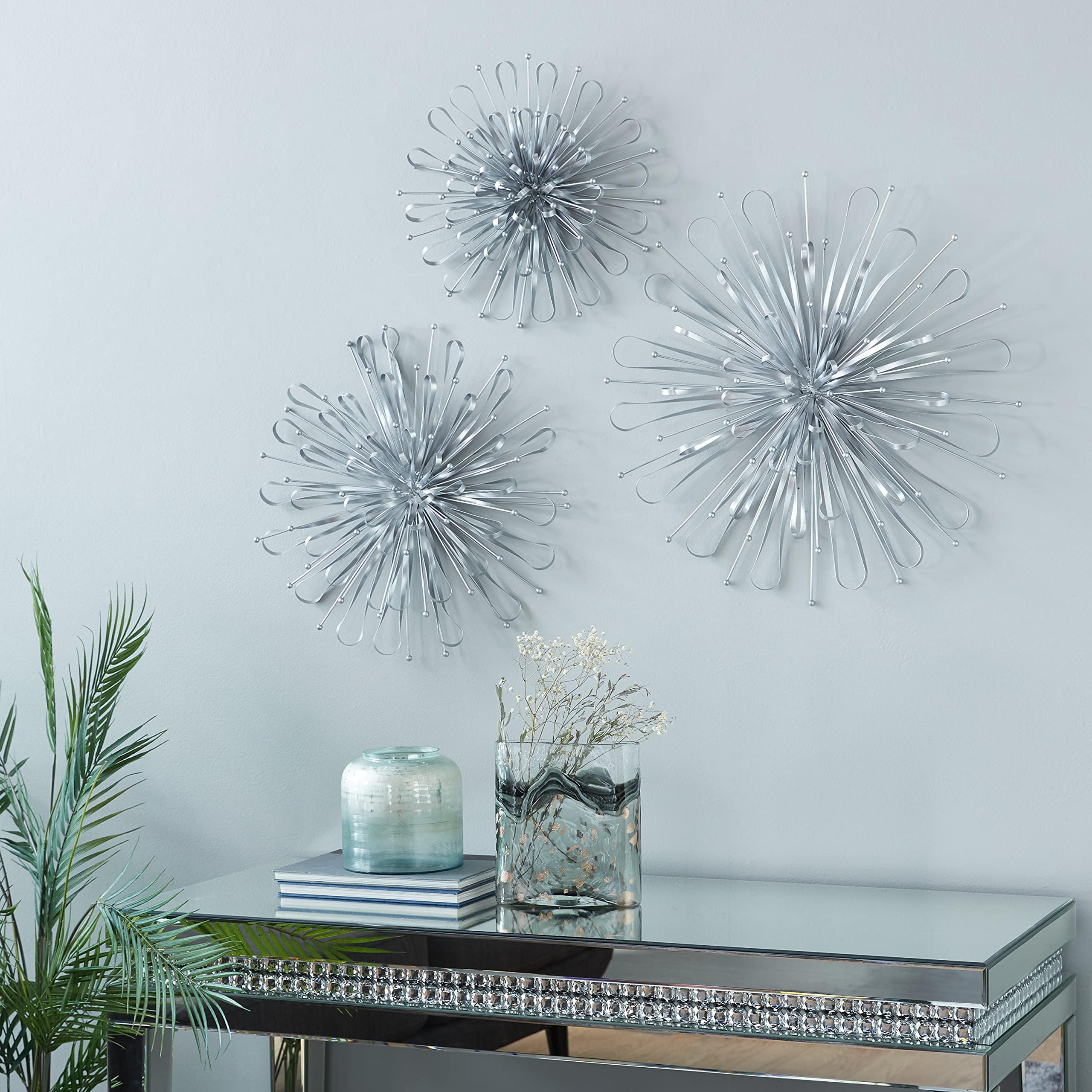 Amazon.com: Deco 79 44510 Metal & Acrylic Wall Decr Set of 3, Silver ...