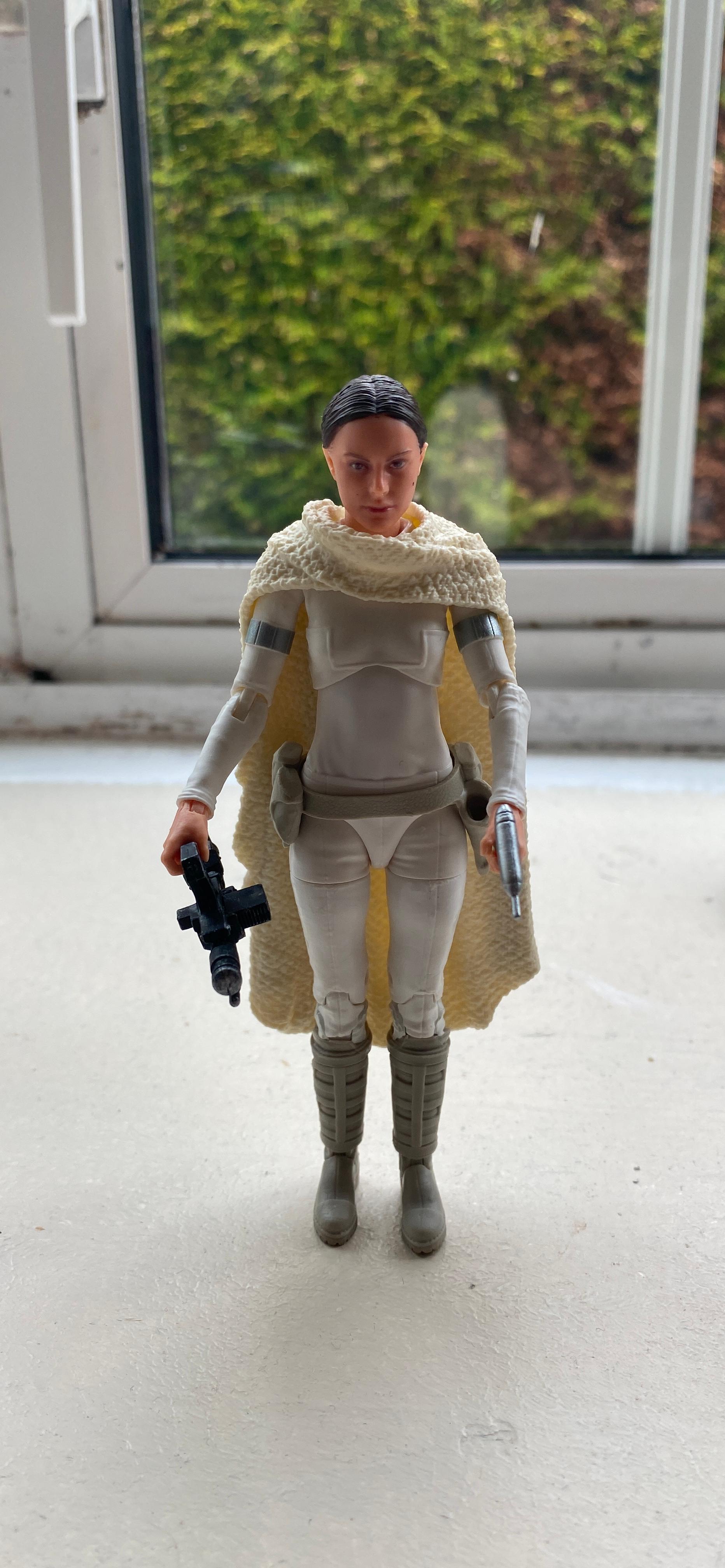 Star Wars: The Black Series 15-cm Padme Amidala Figure : Amazon.co.uk ...