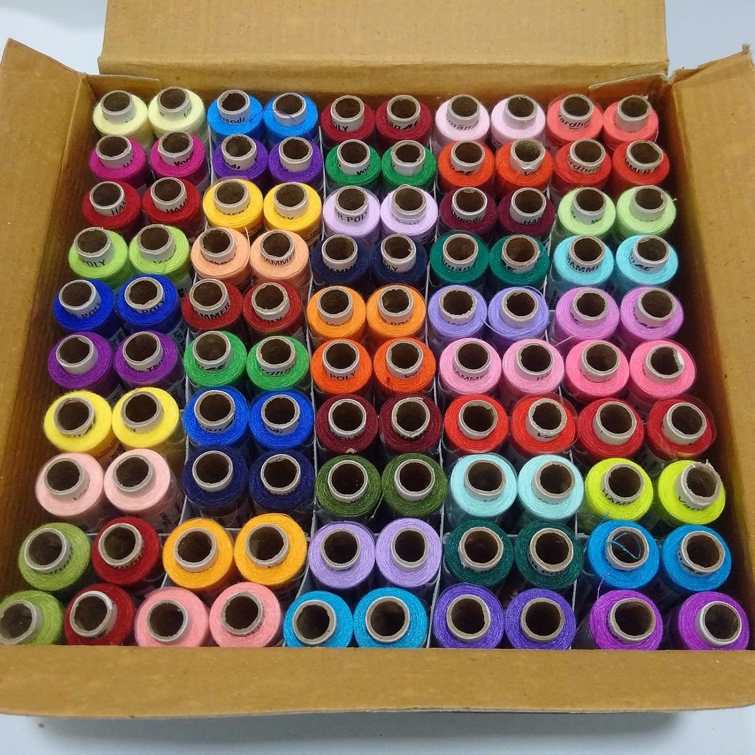 Amazon.com: Assorted Set LOT of 100 Tubes Spools 100% Polyester 2 ply ...