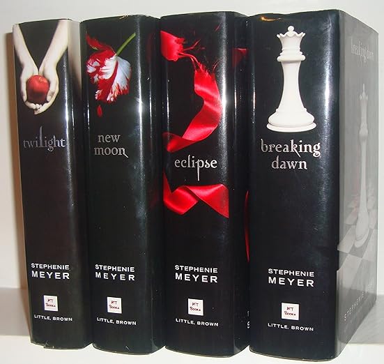 Twilight 4 Book Set - Twilight, New Moon, Eclipse & Breaking Dawn ...